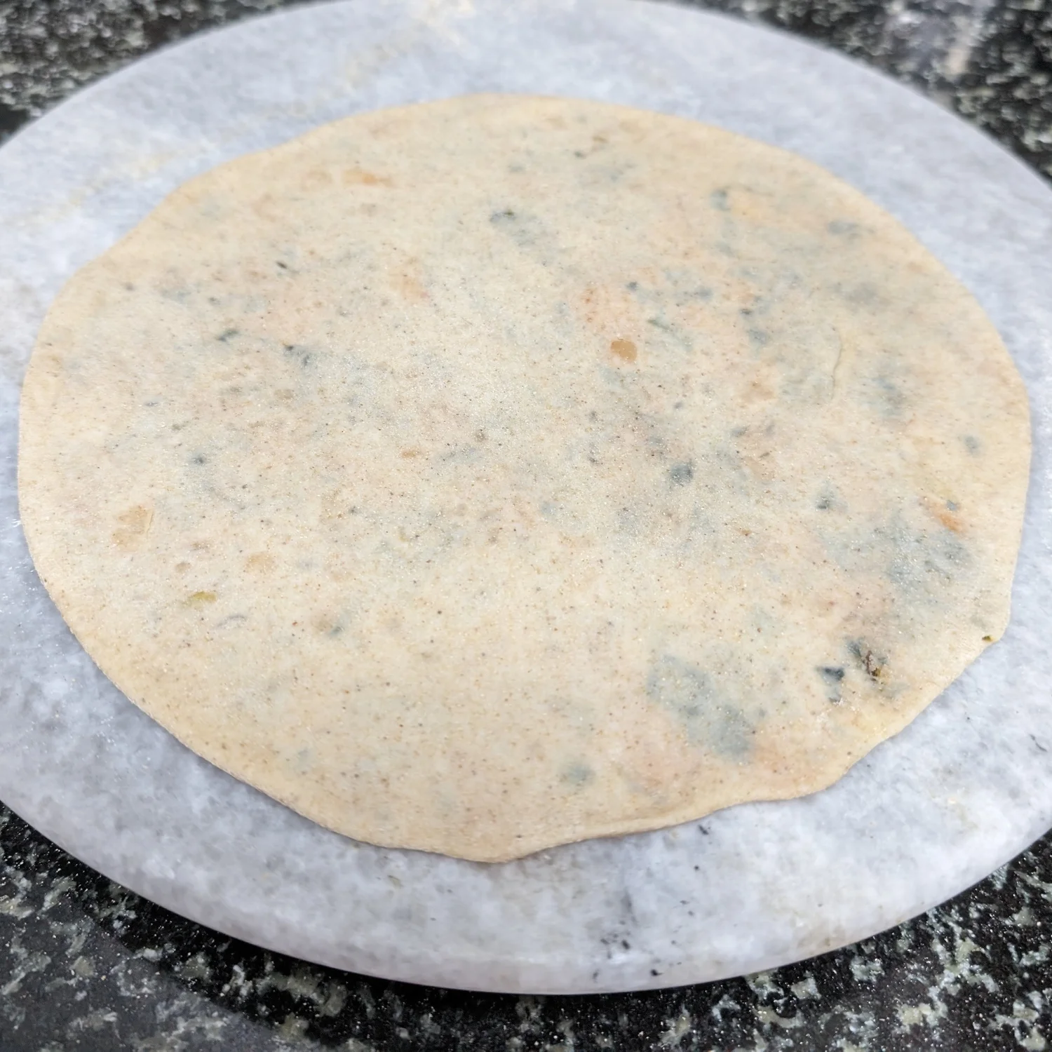 Homemade Aloo Bathua Stuffed Paratha Recipe — Chhaya's Food