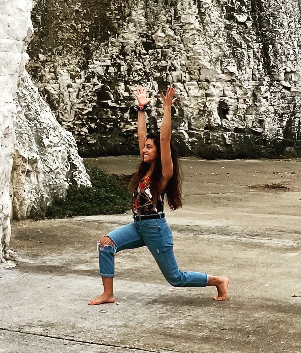 AMY CHILVER YOGA.
