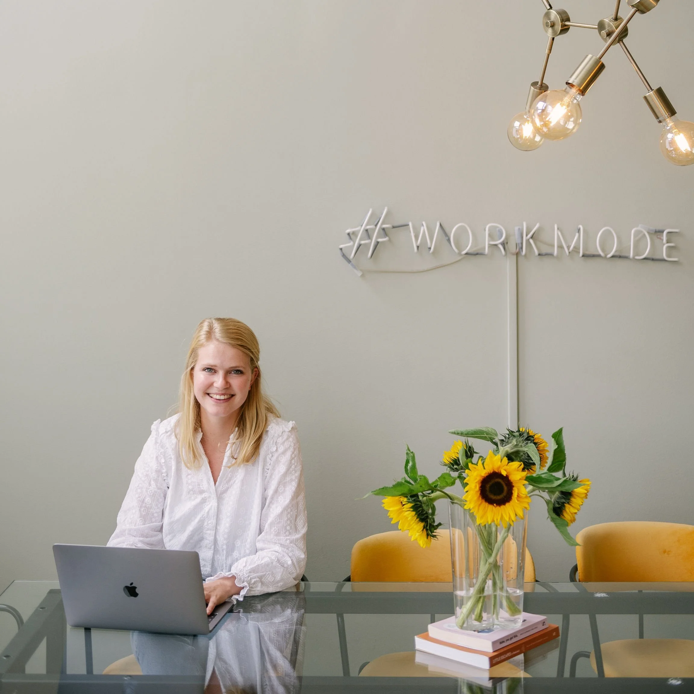 Contact — Workmode