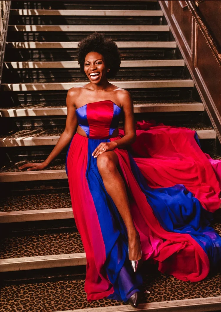 Official website of Adrienne Walker