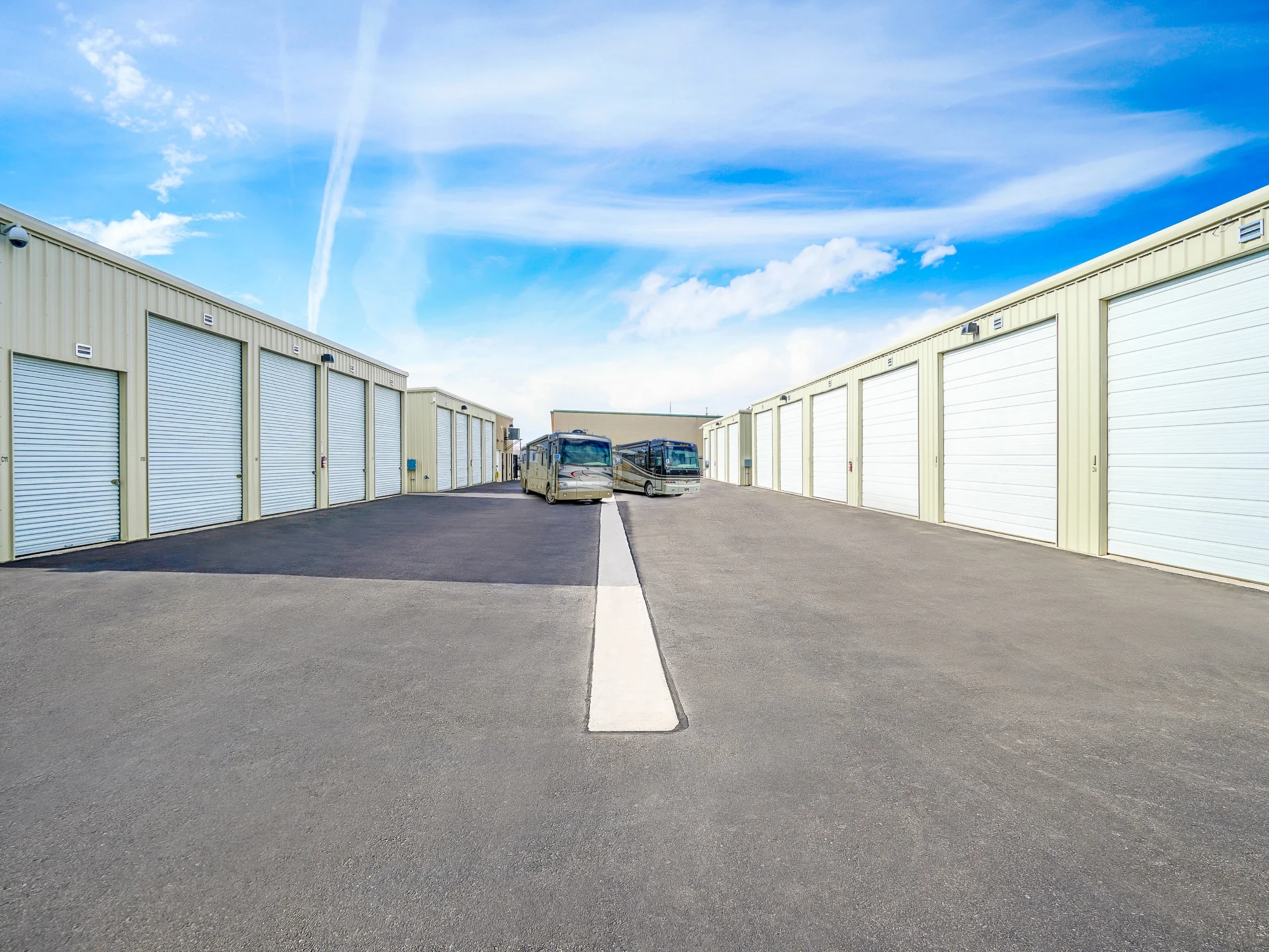Premier Mega RV Storage in Albuquerque, NM | Enclosed RV Storage | Boat ...
