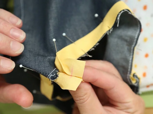 Bias Binding Tutorial (french method) — Made by Rae