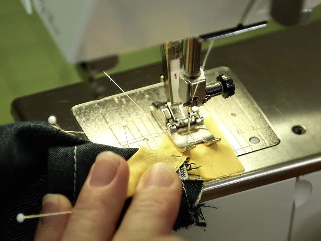 Bias Binding Tutorial (french method) — Made by Rae