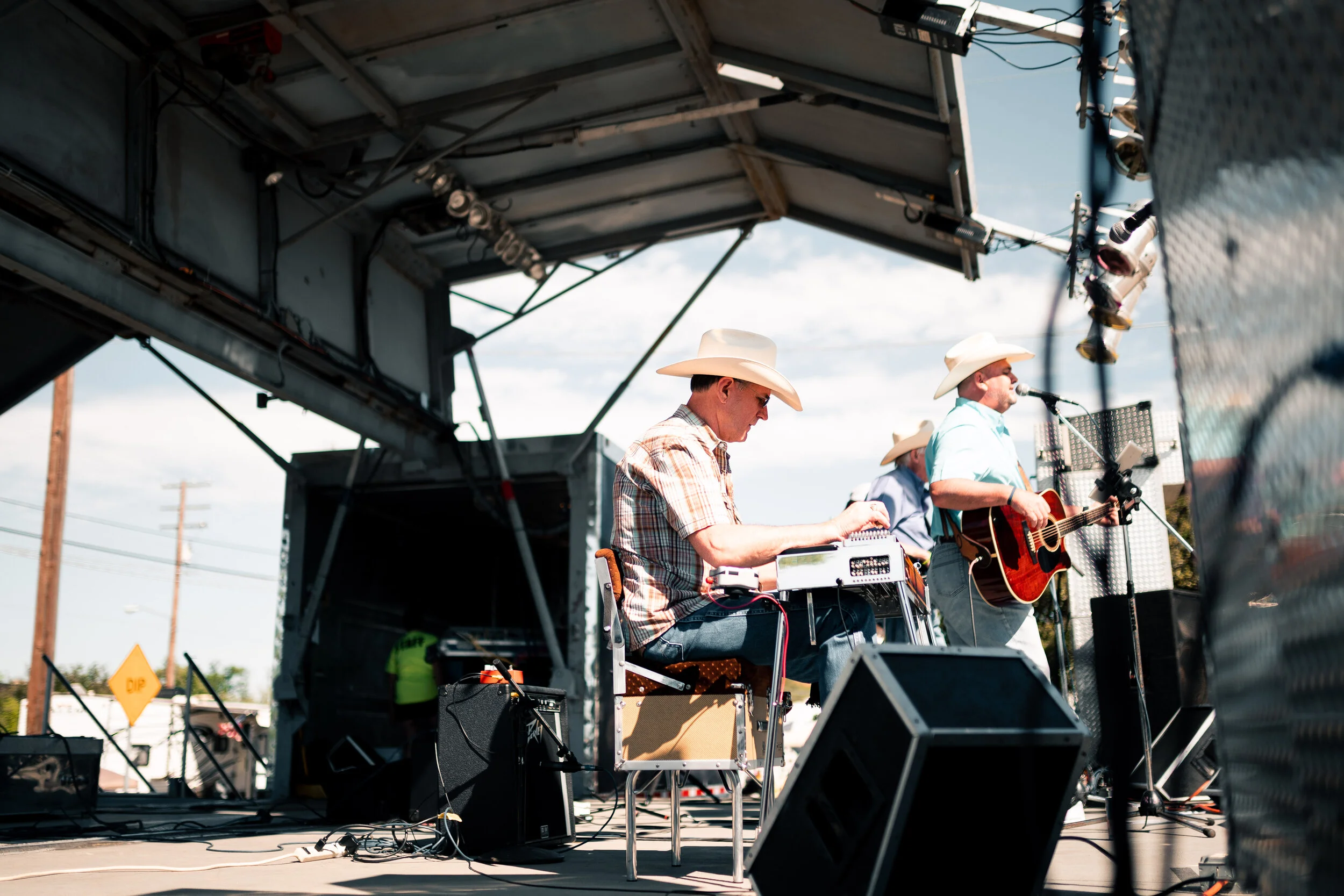 ENTERTAINMENT — Derrick Days