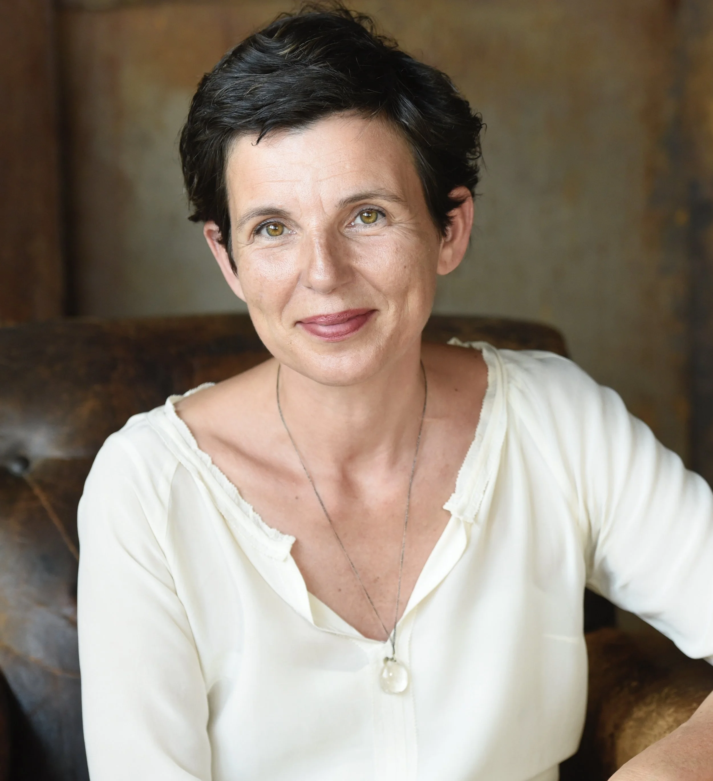 À propos — CAROLINE BESSE