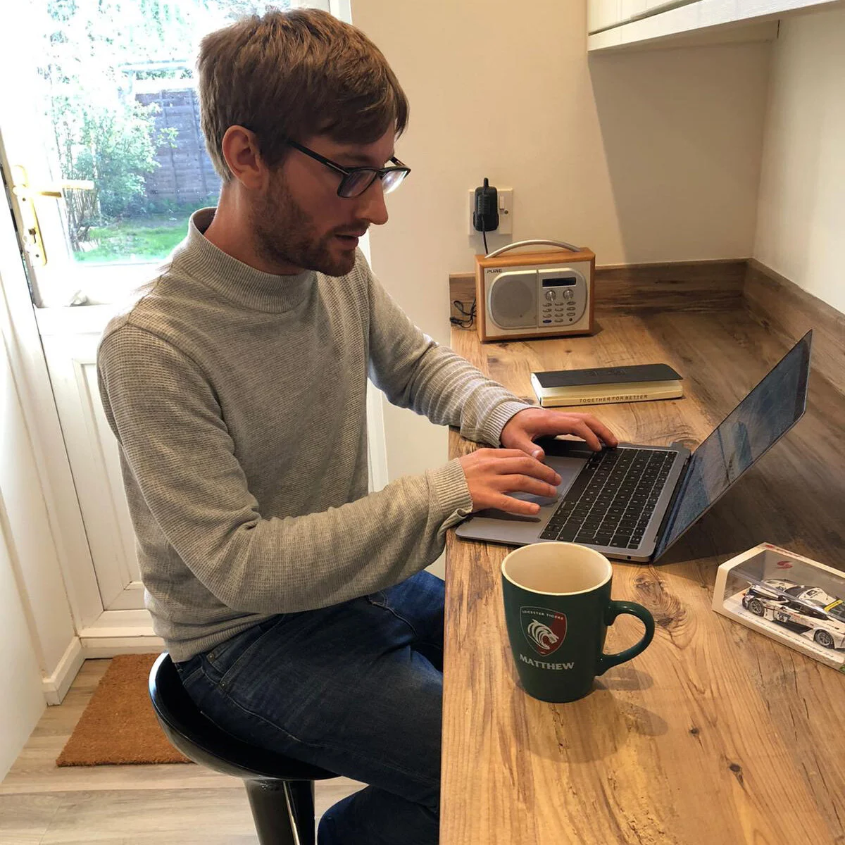 About Us - Award Winning Social Media Agency — Cubaka