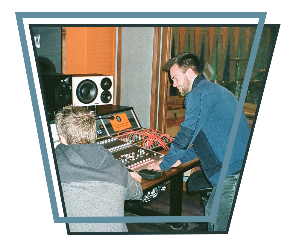 Indianapolis Recording Arts Program: Music Production | The RTRC