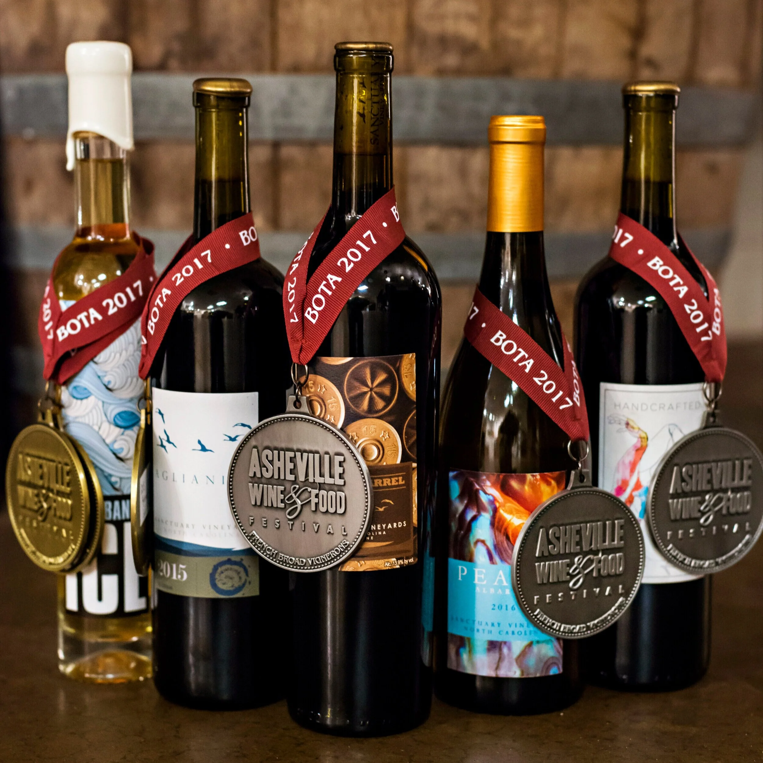 Discover Exceptional Outer Banks Wines from Our North Carolina Vineyard