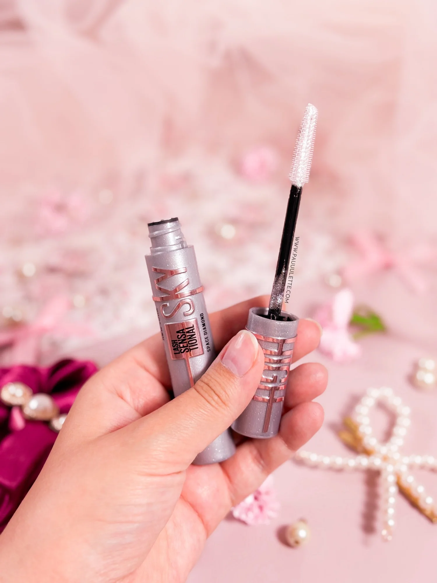 Mascaras colorés Maybelline Sky High : mon avis sur les 4 teintes ...