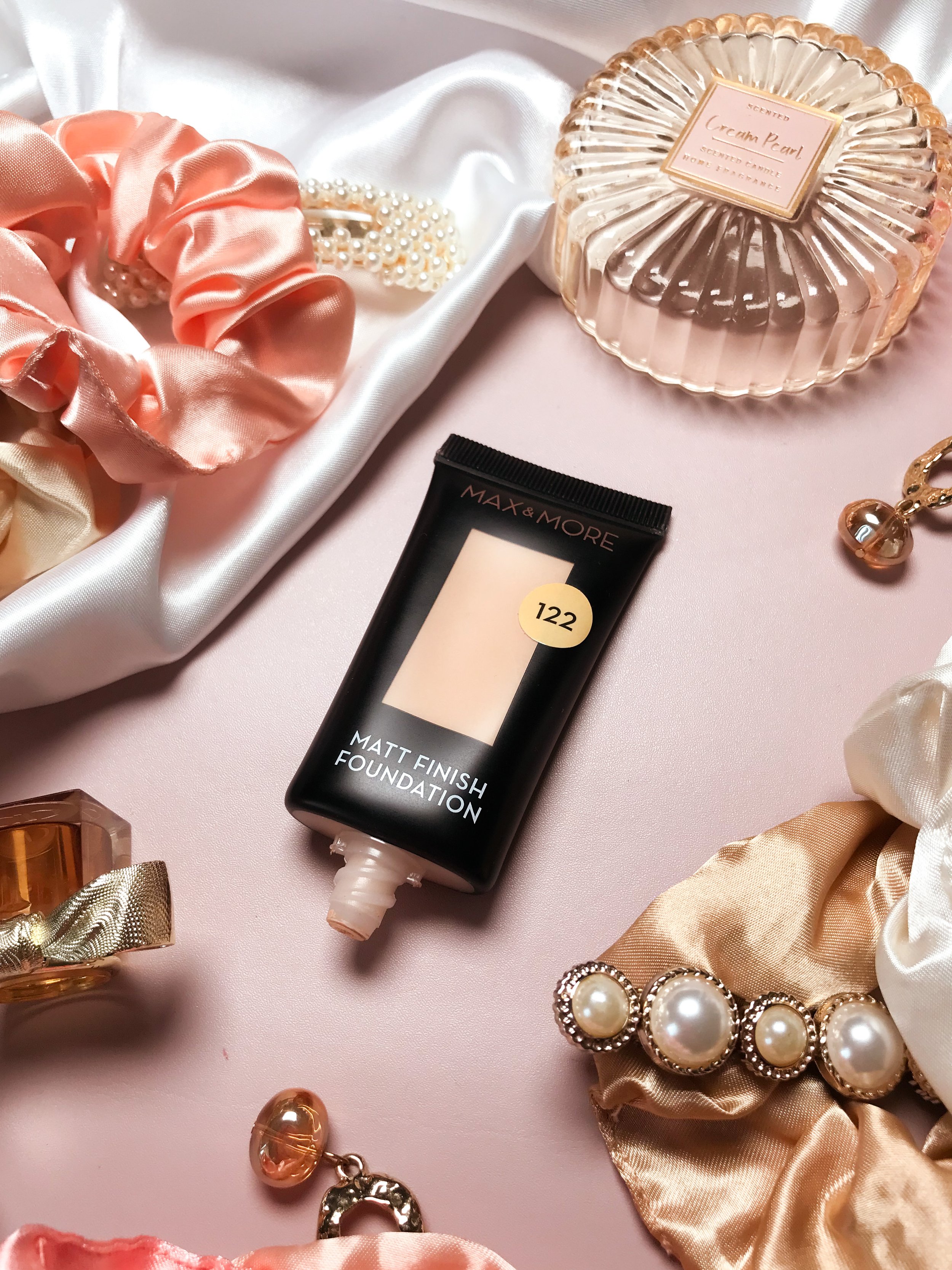 Max & More Matt Finish Foundation - Revue, Avis & Swatches — Pauuulette ... Max & More Matt Finish Foundation - Revue, Avis & Swatches — Pauuulette ...