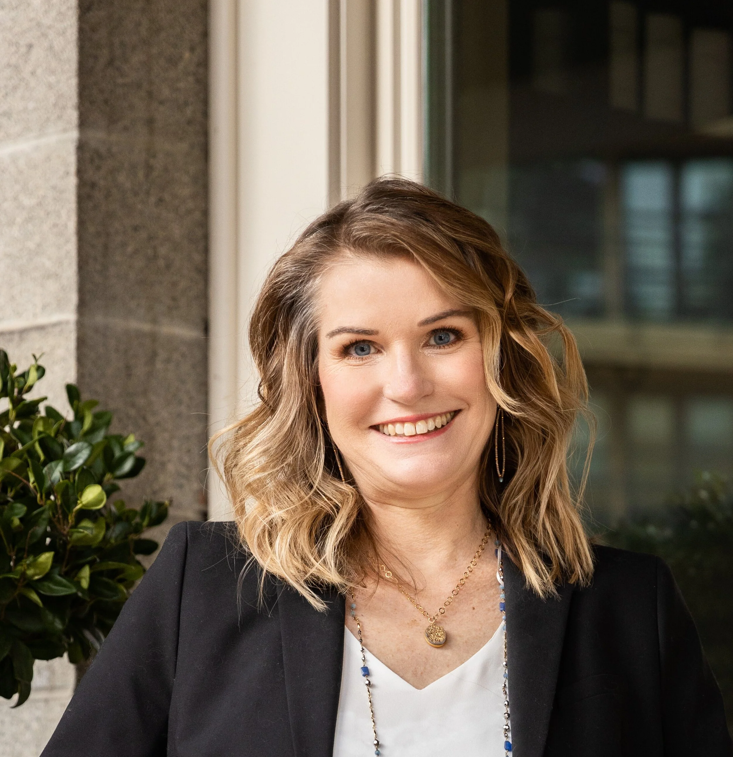 Laura Reeves, Certified Coach