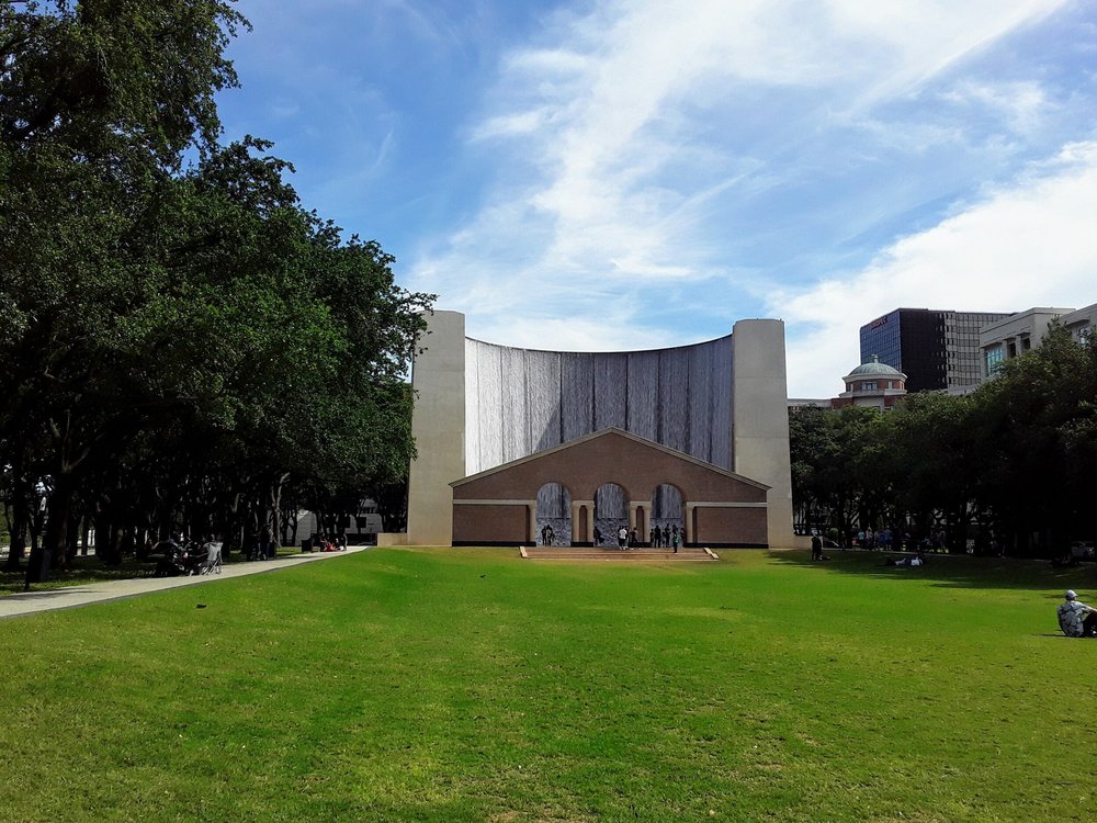 An Amazing Must-See Beautiful WaterWall Park in Uptown Houston, Texas ...