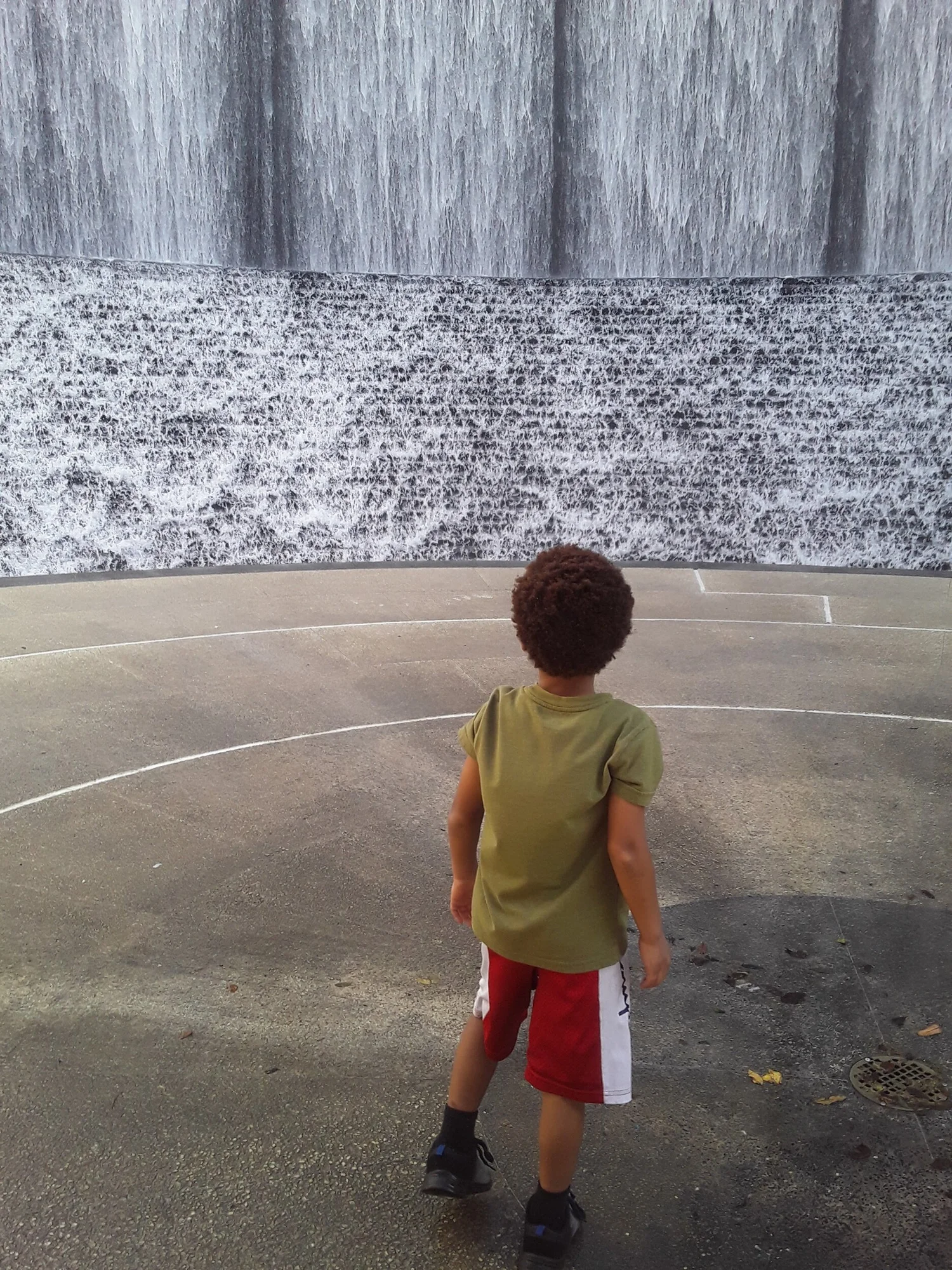 An Amazing Must-See Beautiful WaterWall Park in Uptown Houston, Texas ...