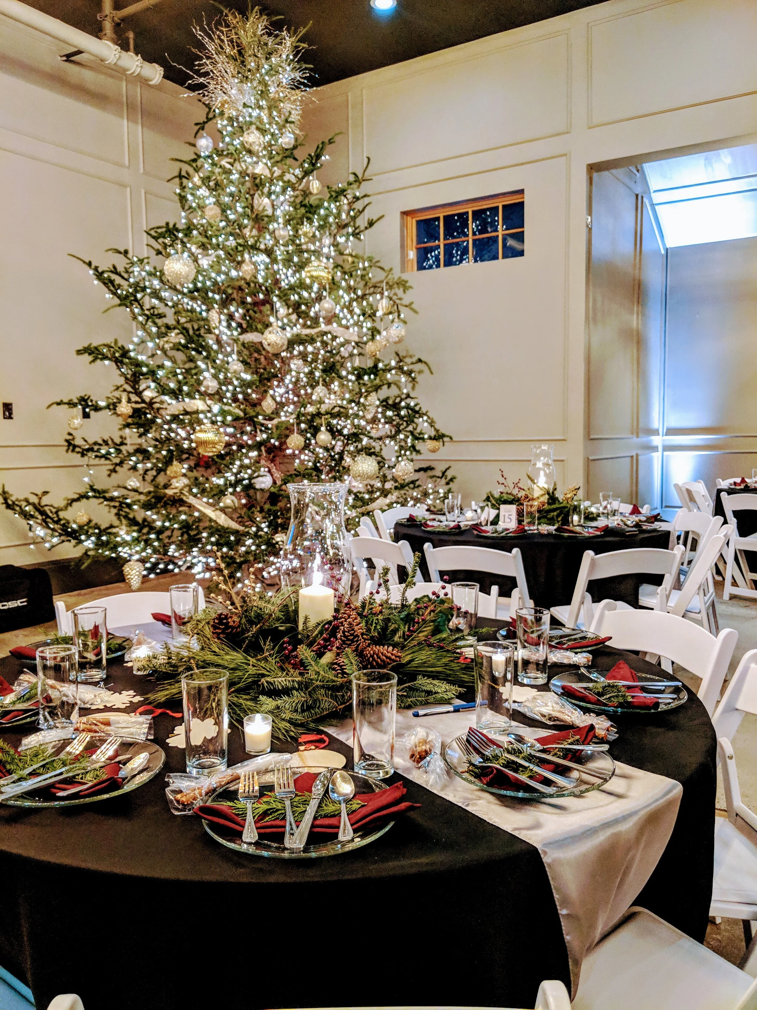 Christmas Parties — Spinning Leaf