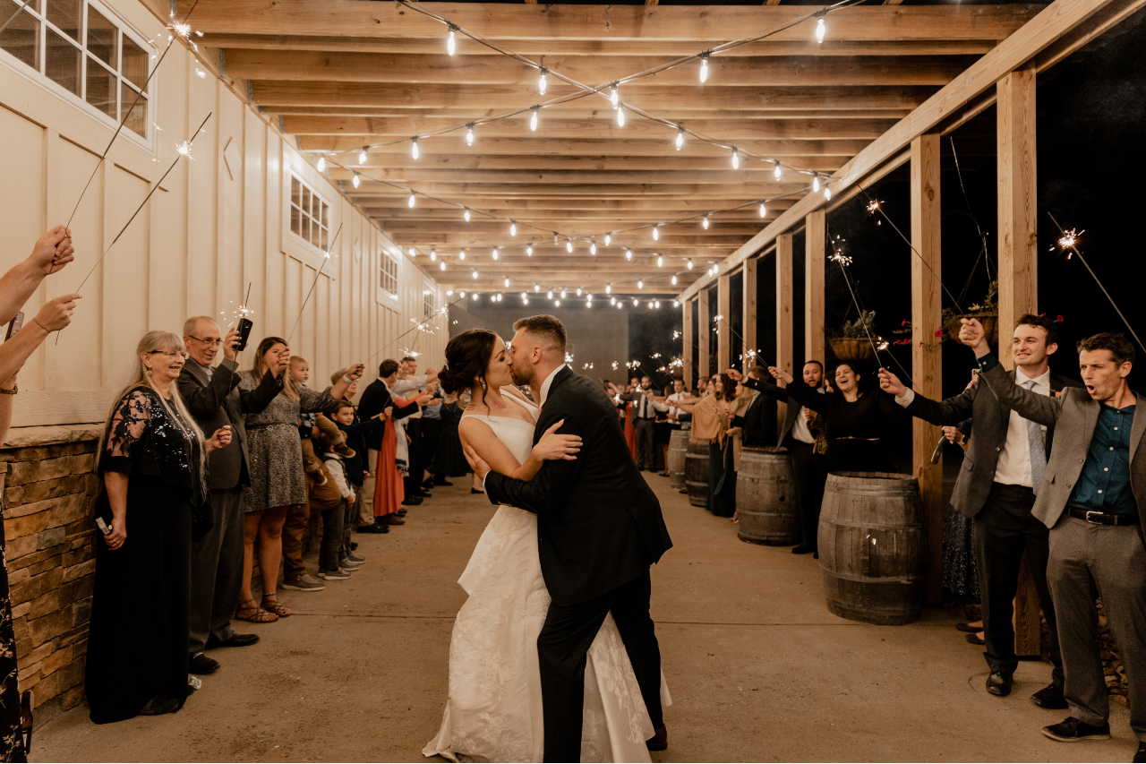 All-Inclusive Wedding Venue in Vineyard & North Carolina | Spinning Leaf