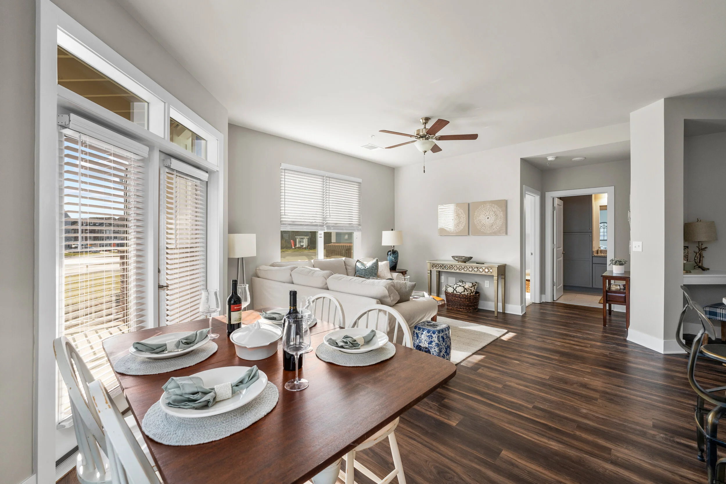 Photos — Stony Run Condominiums