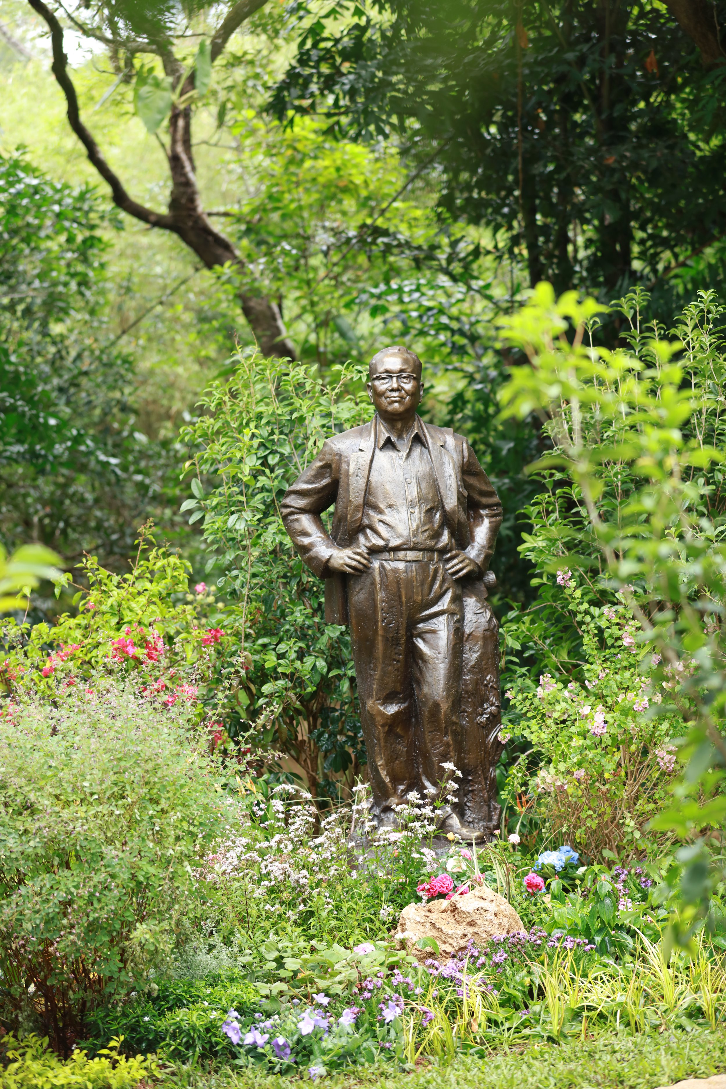 Professor Sun Xiao Xiang’s journey with IFLA and his long-lasting ...