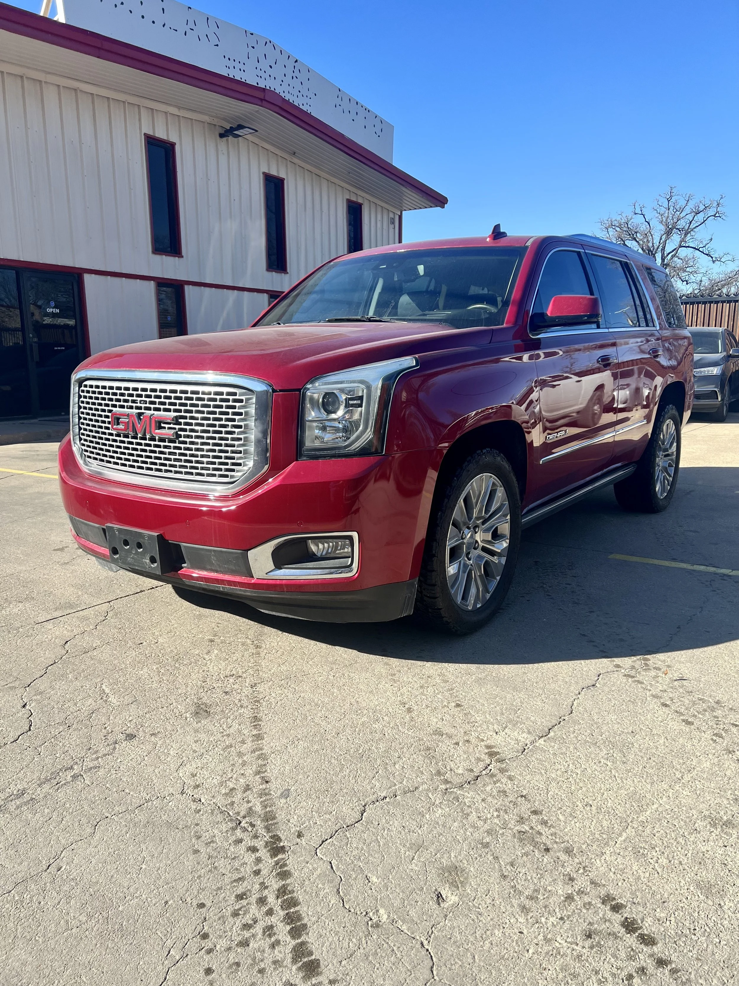 DALLAS ROYAL AUTO LLC