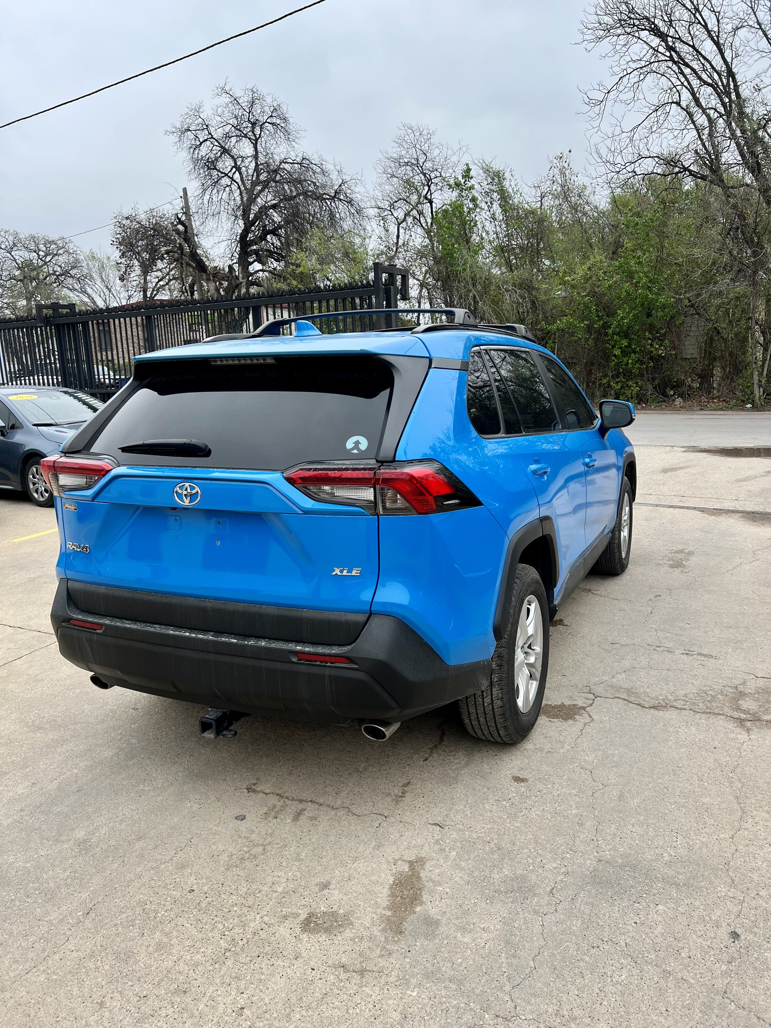 2019 TOYOTA RAV4 — DALLAS ROYAL AUTO LLC
