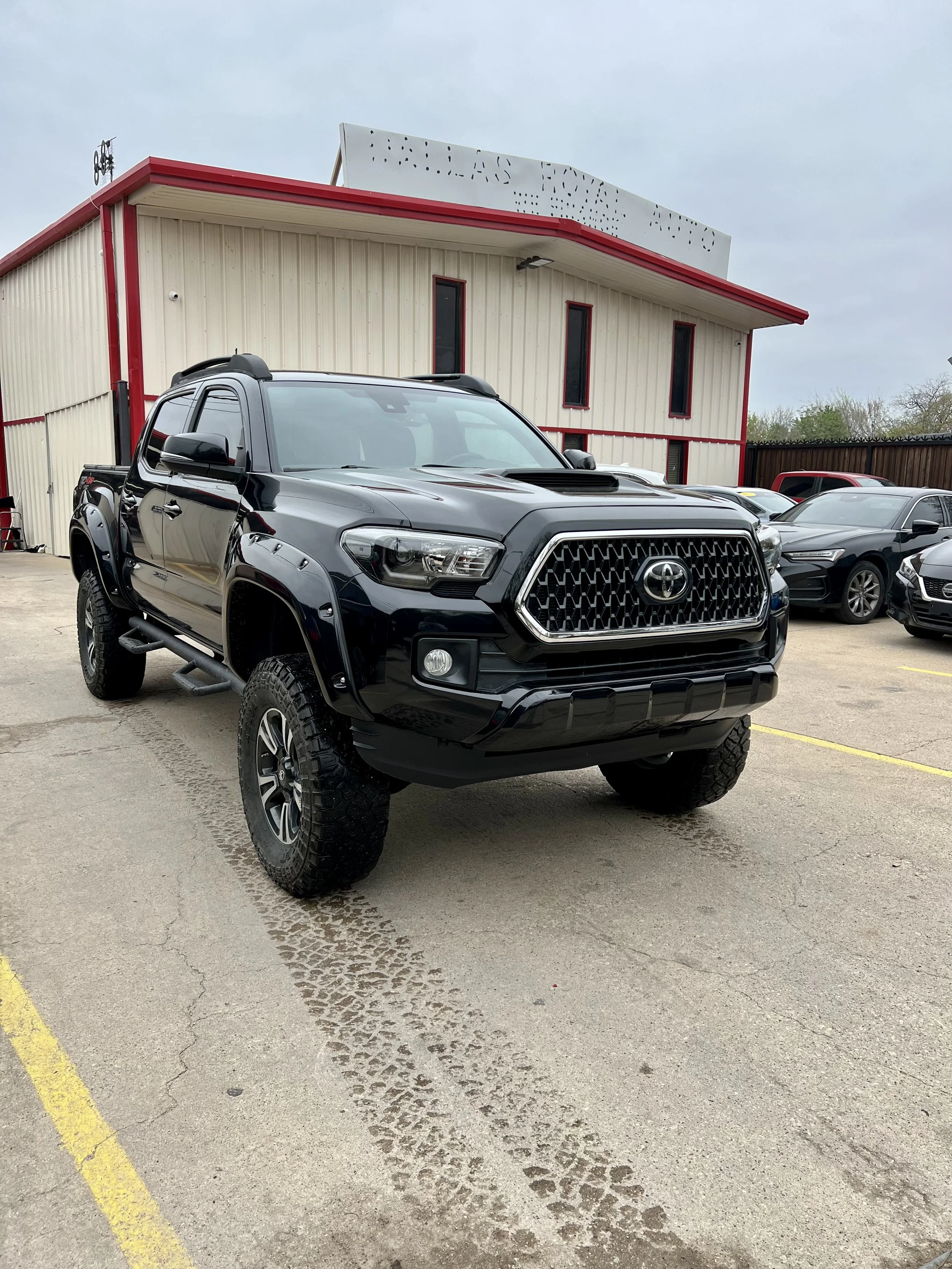 DALLAS ROYAL AUTO LLC