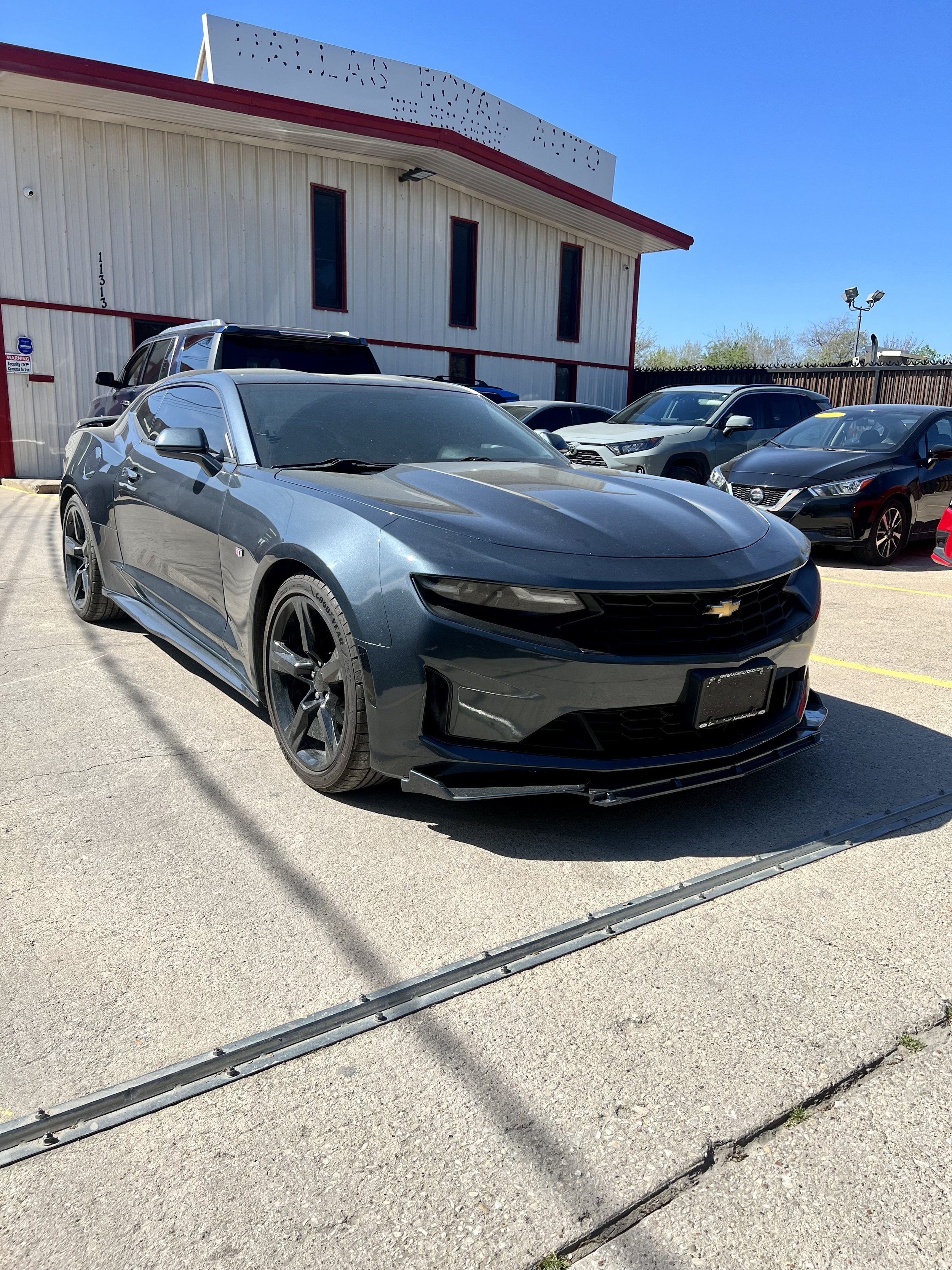 DALLAS ROYAL AUTO LLC