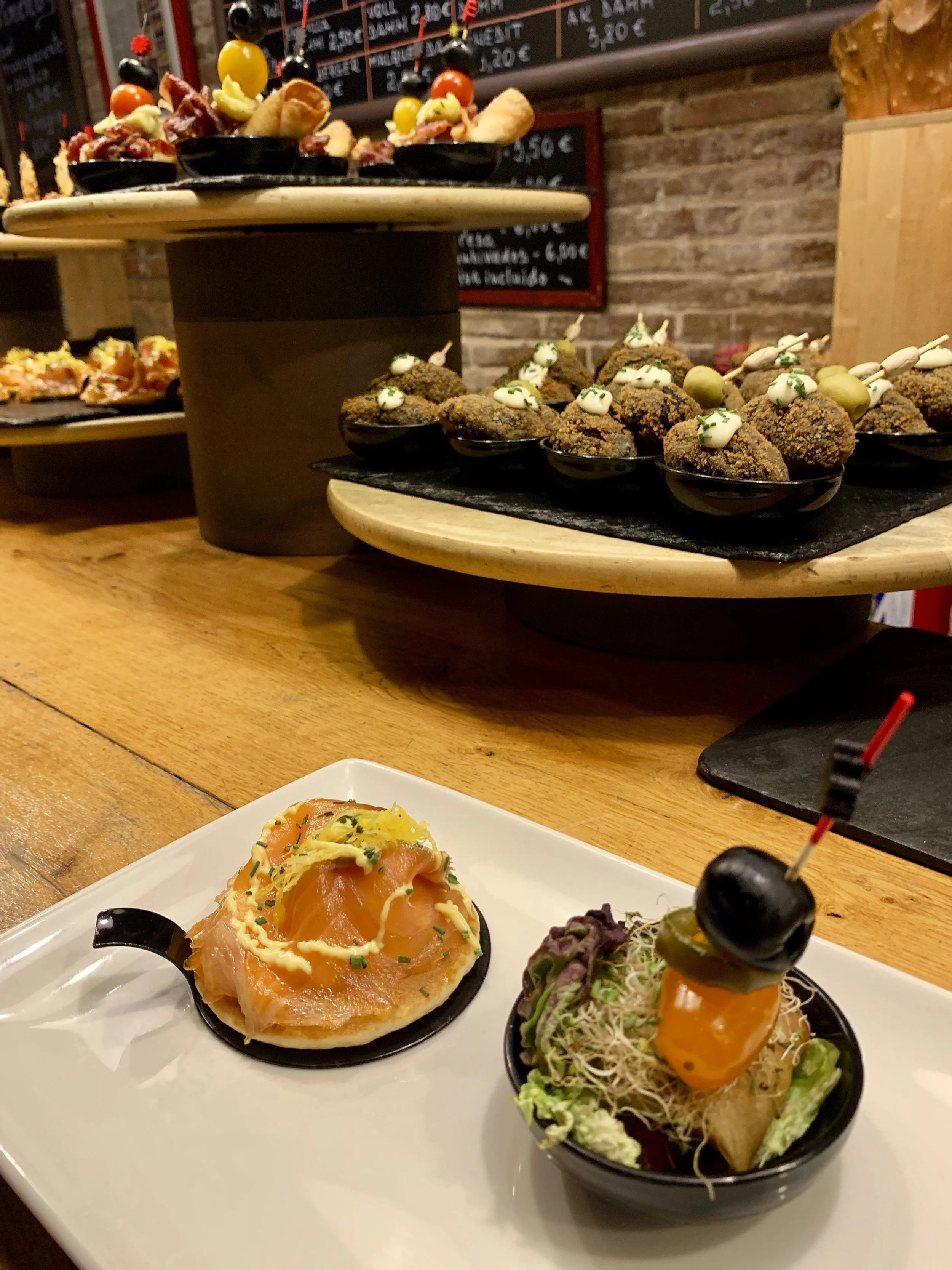 Where to Eat in Barcelona — Roam Where
