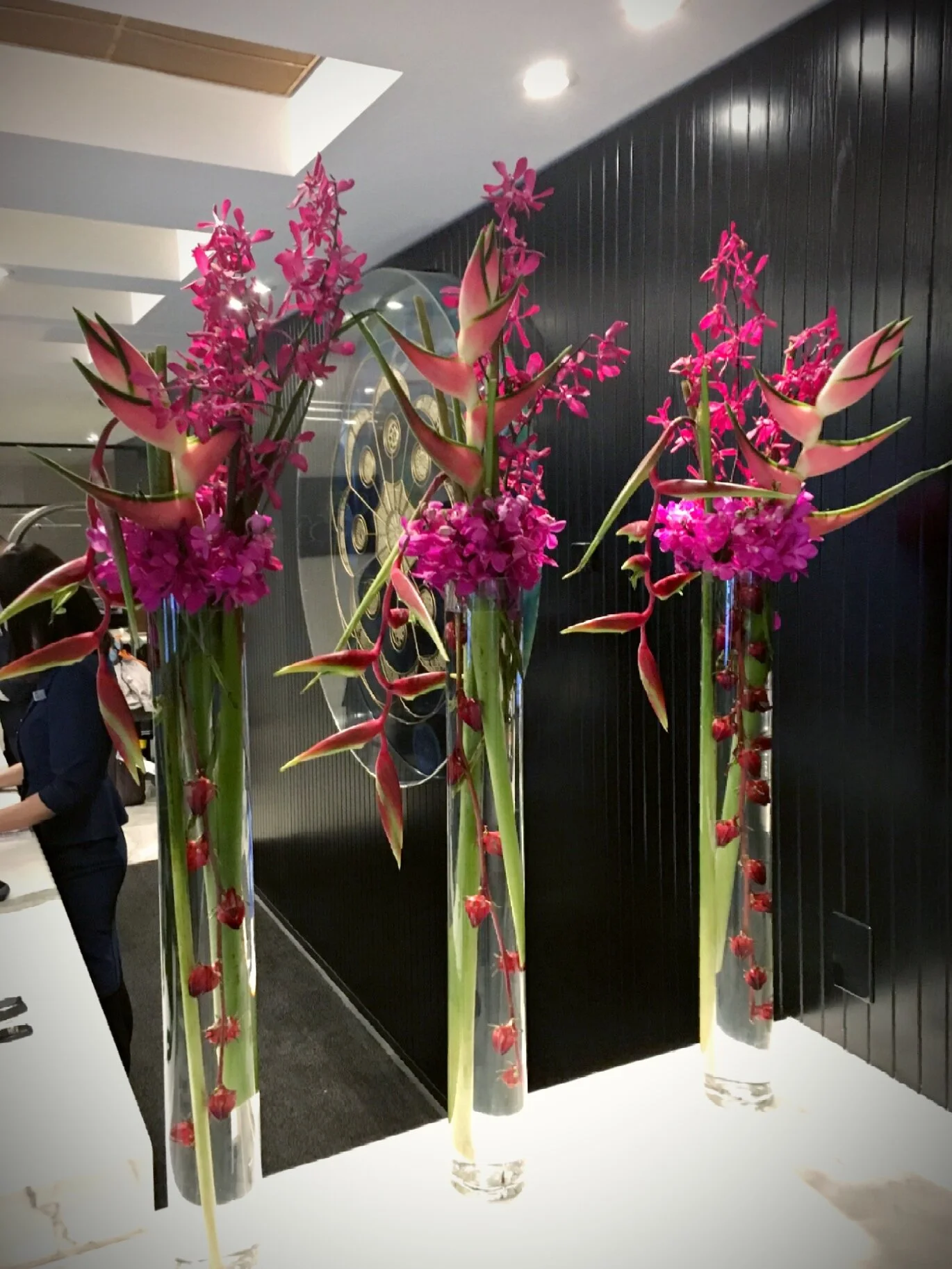 GEORGIE DION EVENTS-BEST HOTEL LOBBY FLOWERS-5 STAR HOTEL FLOWER ...