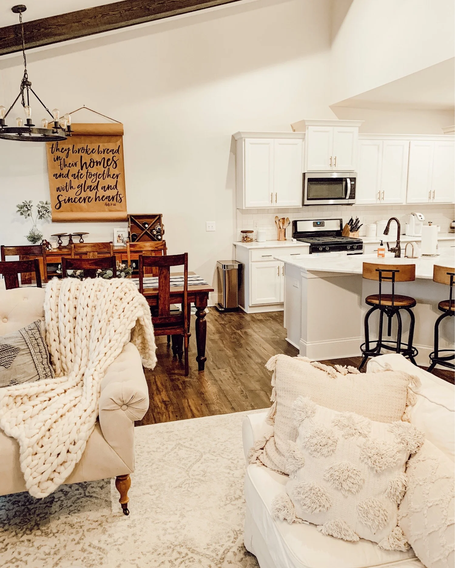 Neutral Farmhouse Pillows — Home With Joanie
