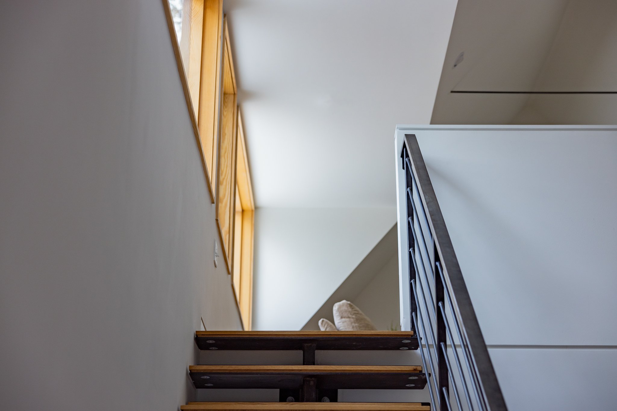 BMDB Modern Architecture