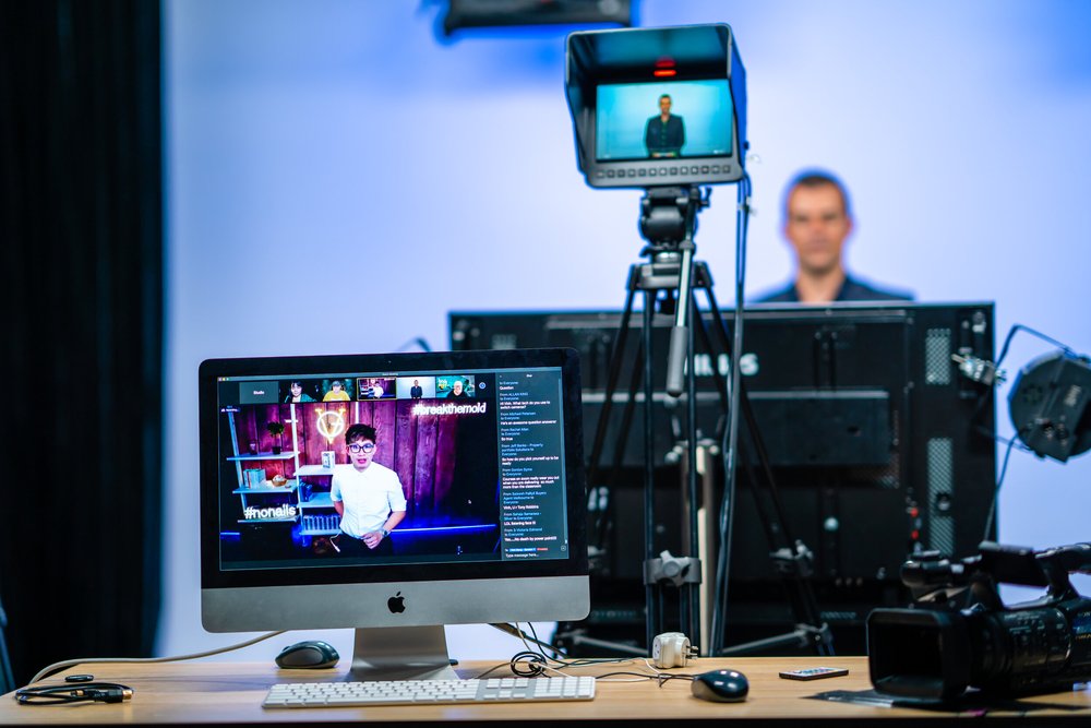 Virtual Masterclass — STAGE Communication Workshop