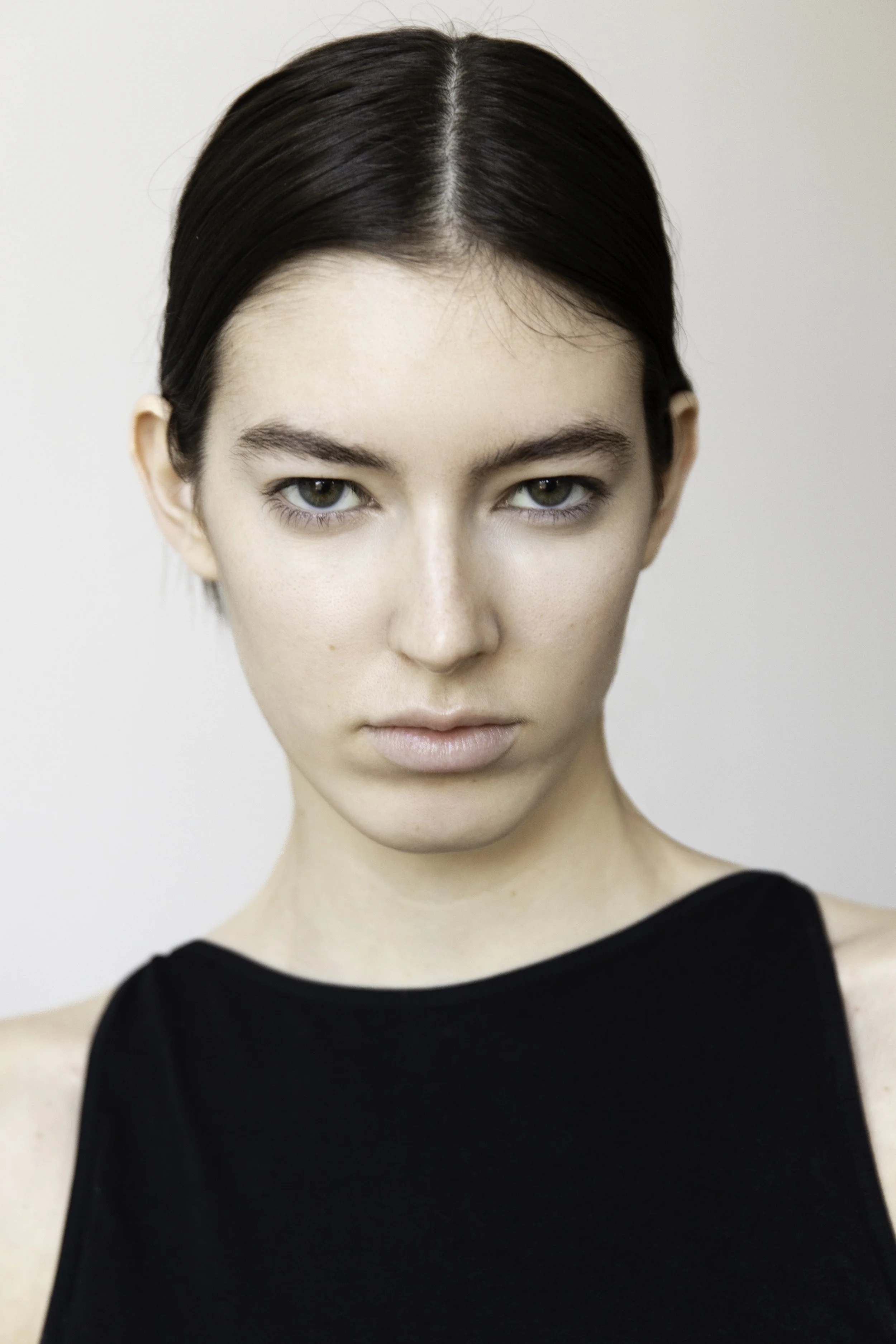 Laura Child Digitals — Divide Management