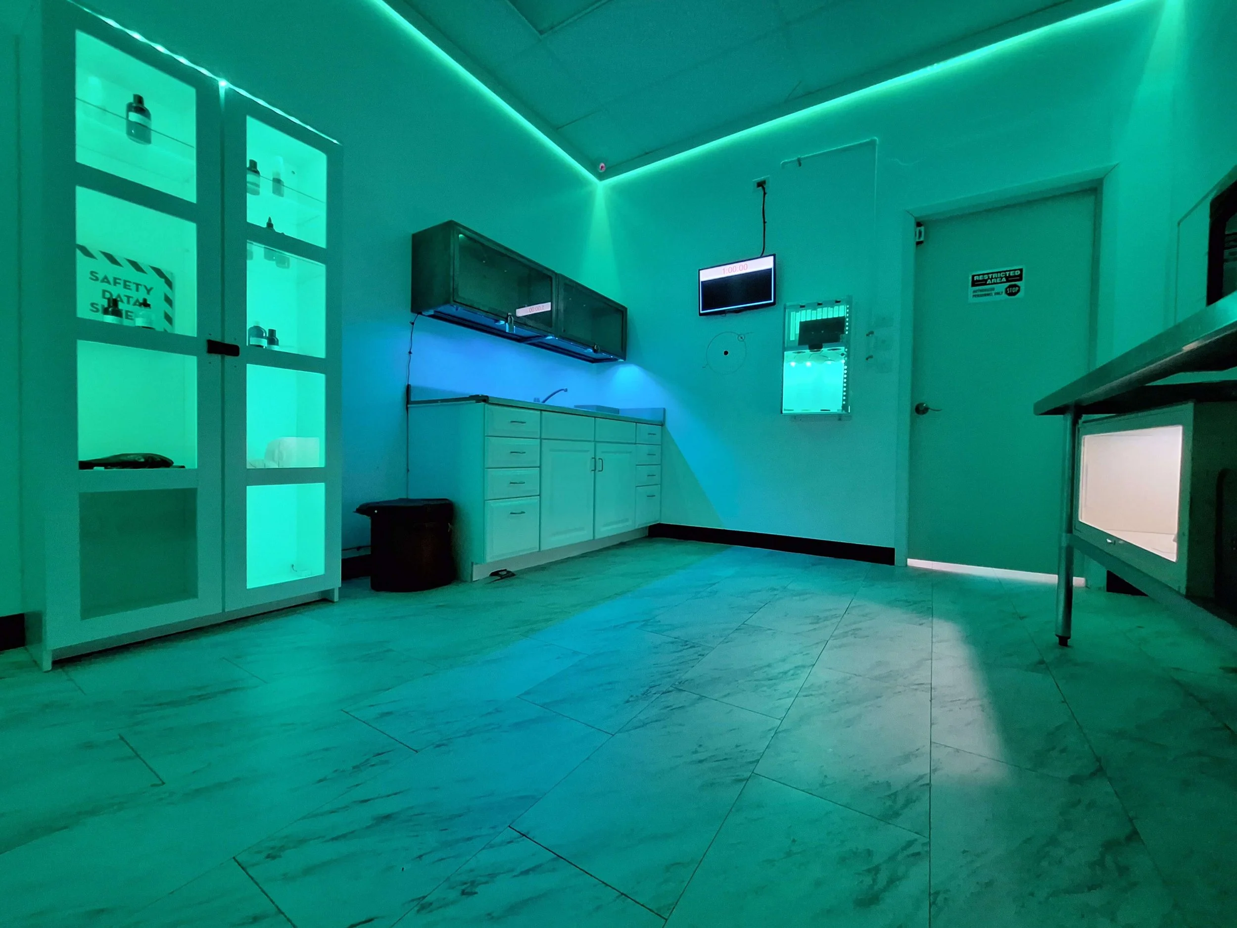 Book Secret Combinations Escape Rooms