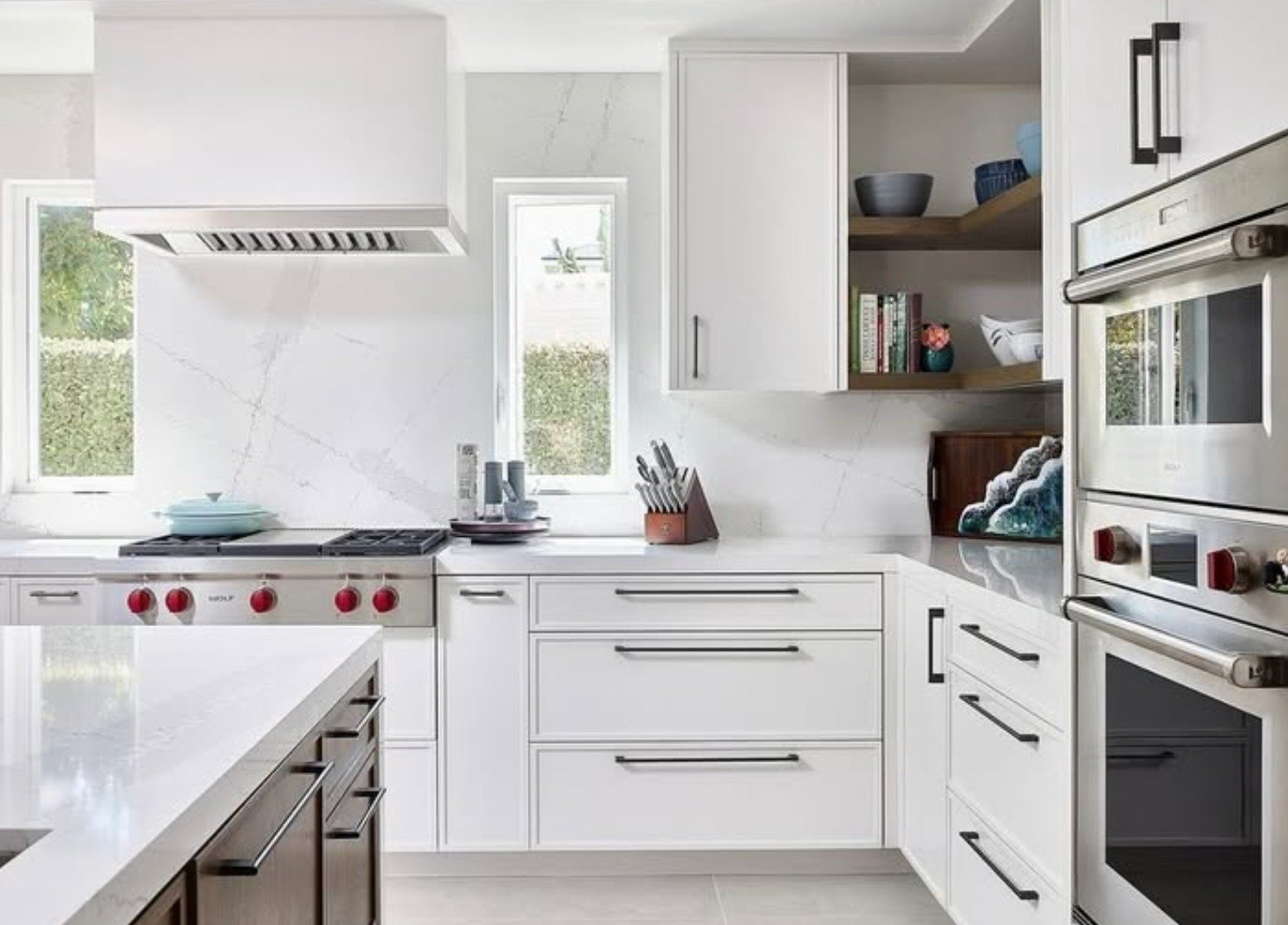 Inset vs. Overlay Cabinets: Key Differences for Kitchens and Businesses ...