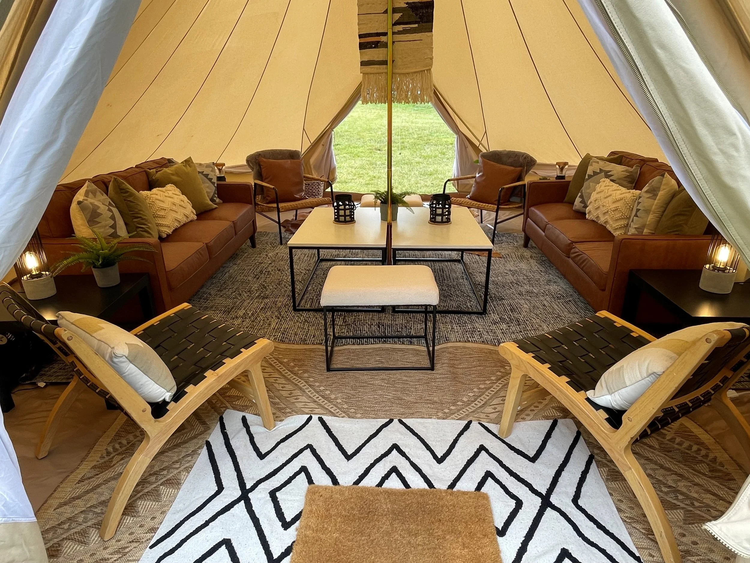 Lakeside Lounge Tents — Jolene Family Winery