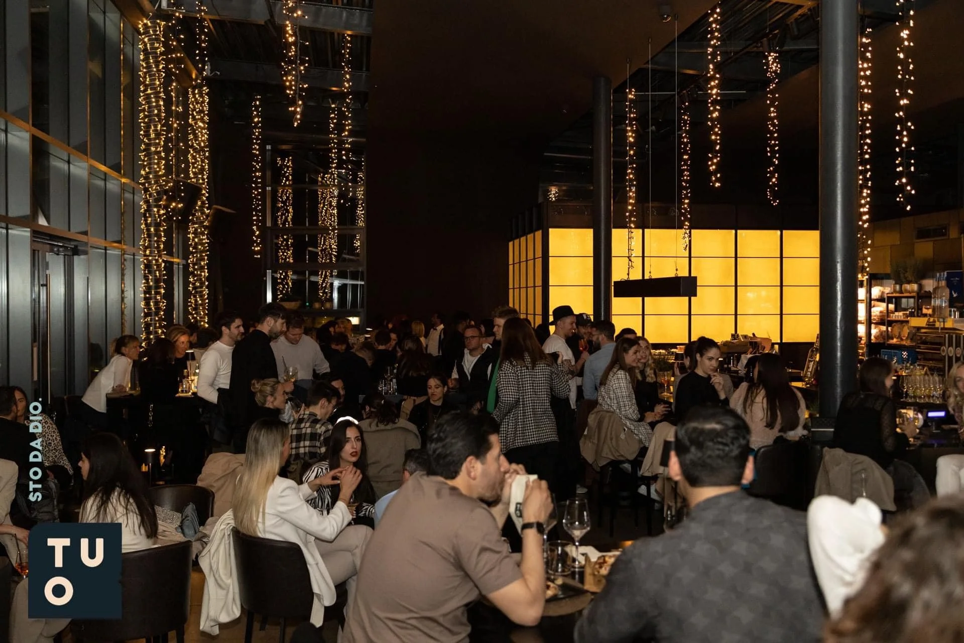 Ein Musikgenuss Euer Aperitivo Lungo in Südtirol & am Gardasee mit Dj ...