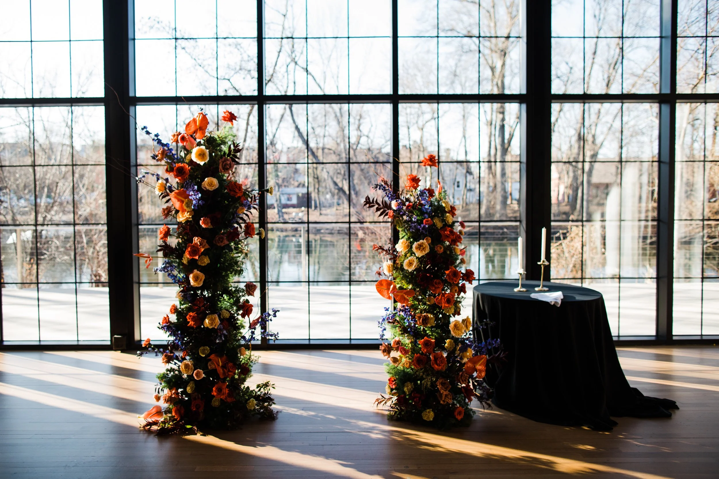Rachel & Jake at The Roundhouse | A Beacon Wedding with Vibrant Blooms ...