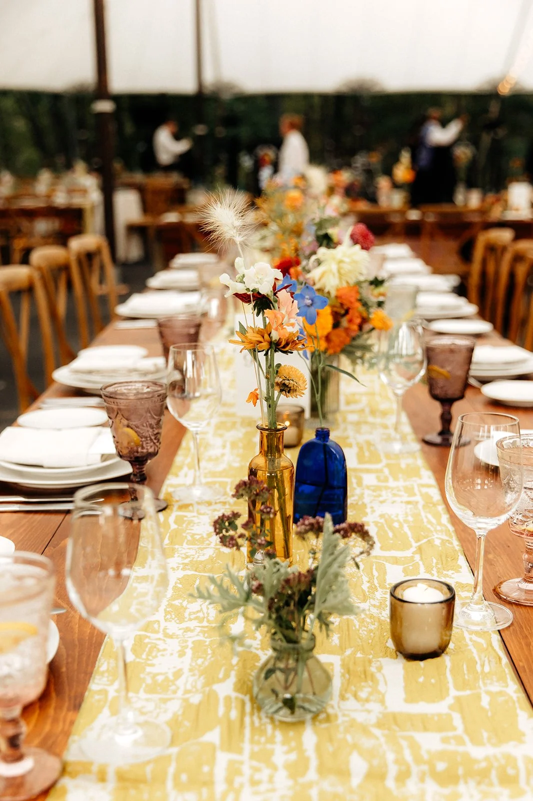 Jamie + Ryan Wedding at Glynwood | A Vibrant Cold Spring Wedding ...
