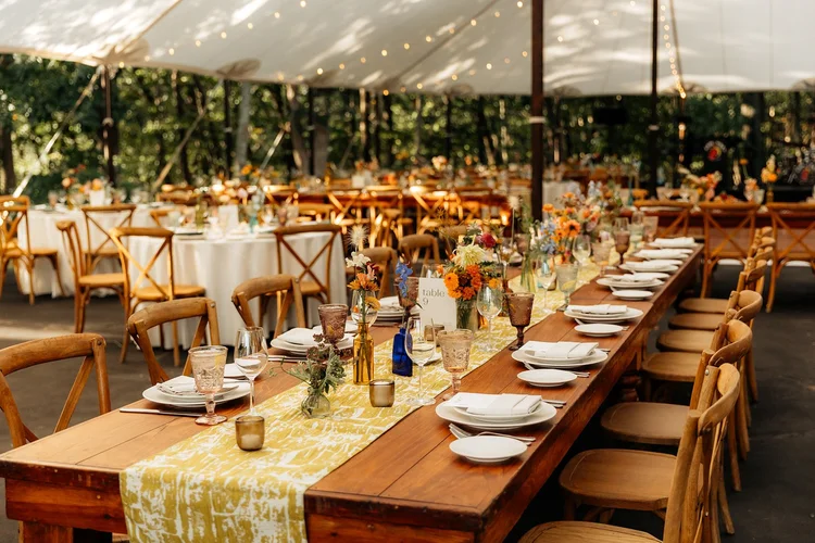 Jamie + Ryan Wedding at Glynwood | A Vibrant Cold Spring Wedding ...