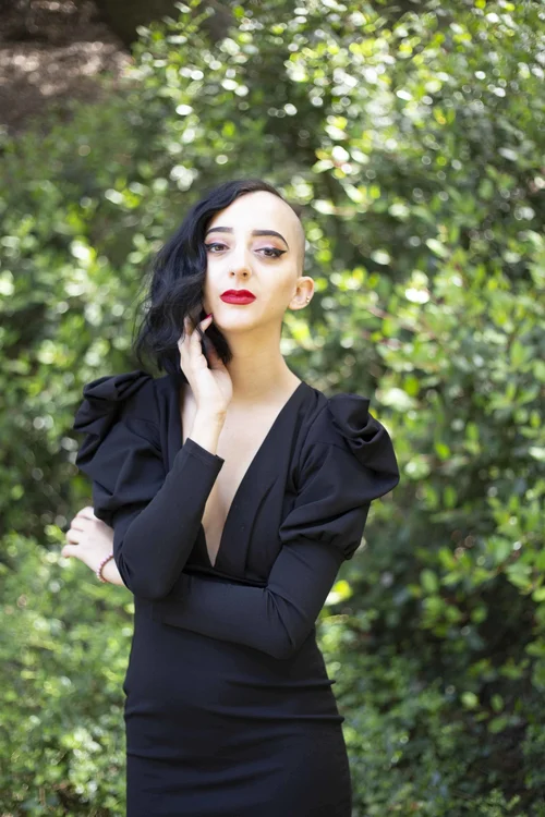 ABOUT — Gabriela Herstik