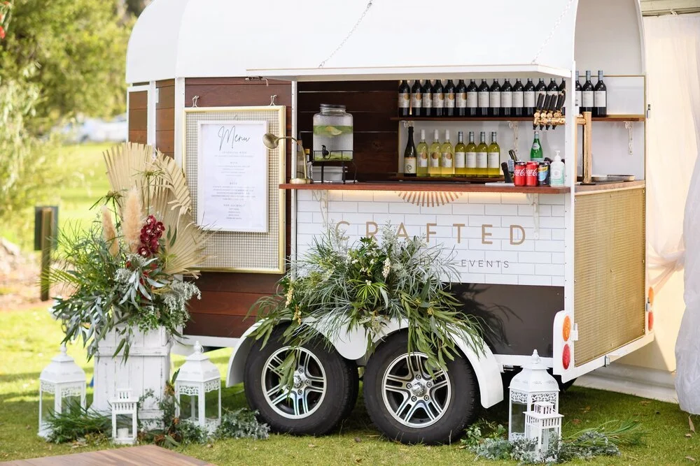 Deluxe Ceremony & Cocktail Reception Package | Weddings & Events UNLIMITED