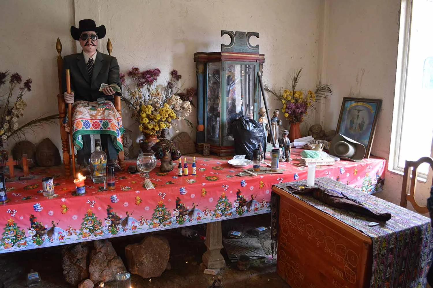 Maya Spirituality: A Photographic Exploration of Contemporary Maya ...