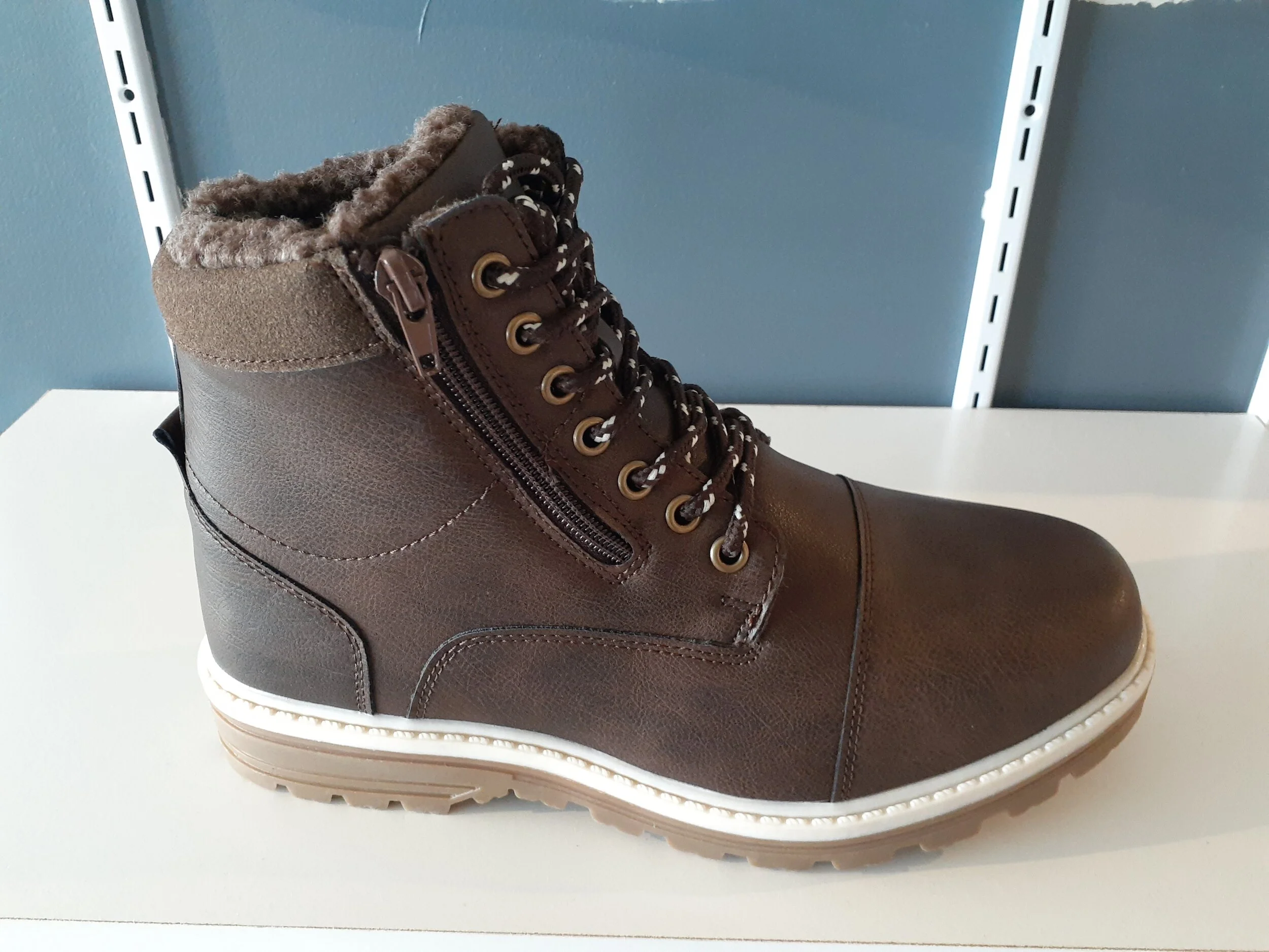 Frontier North — Alex and Lily's Shoe Shoppe