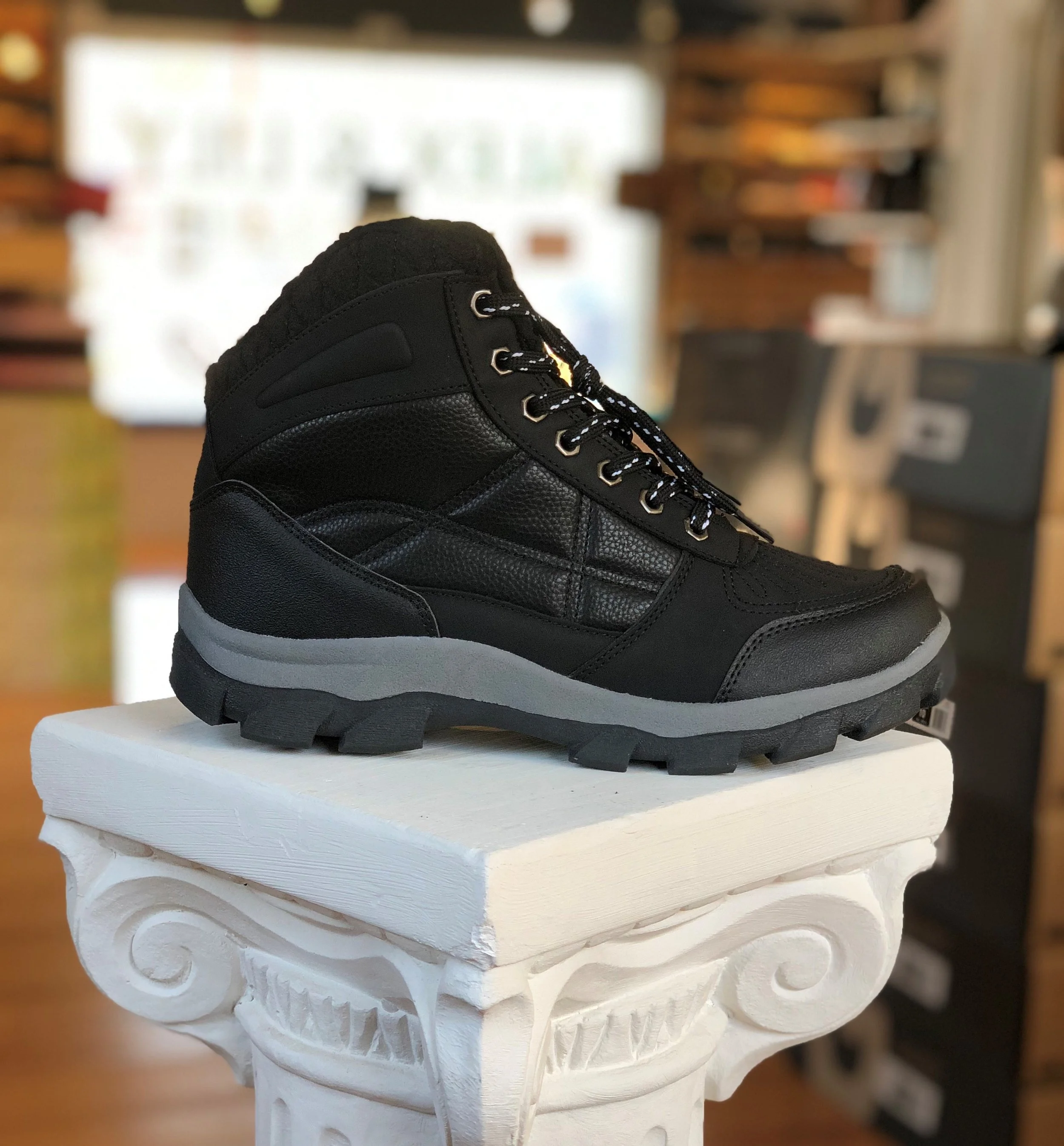 Frontier North — Alex and Lily's Shoe Shoppe