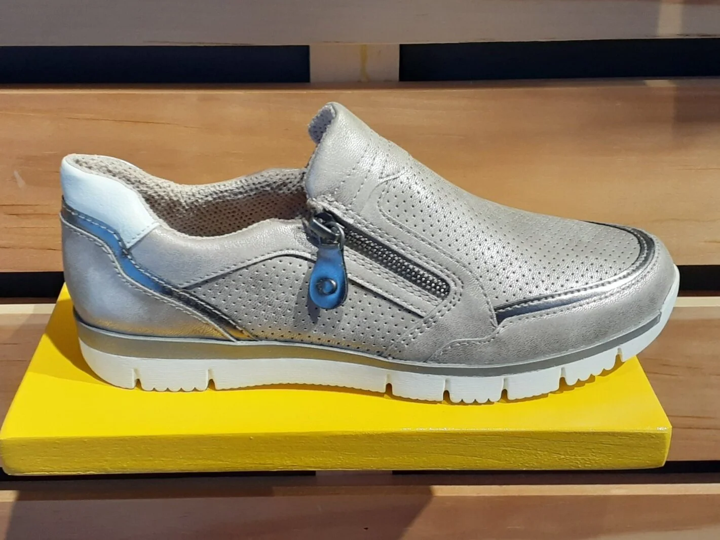 Relife — Alex and Lily's Shoe Shoppe