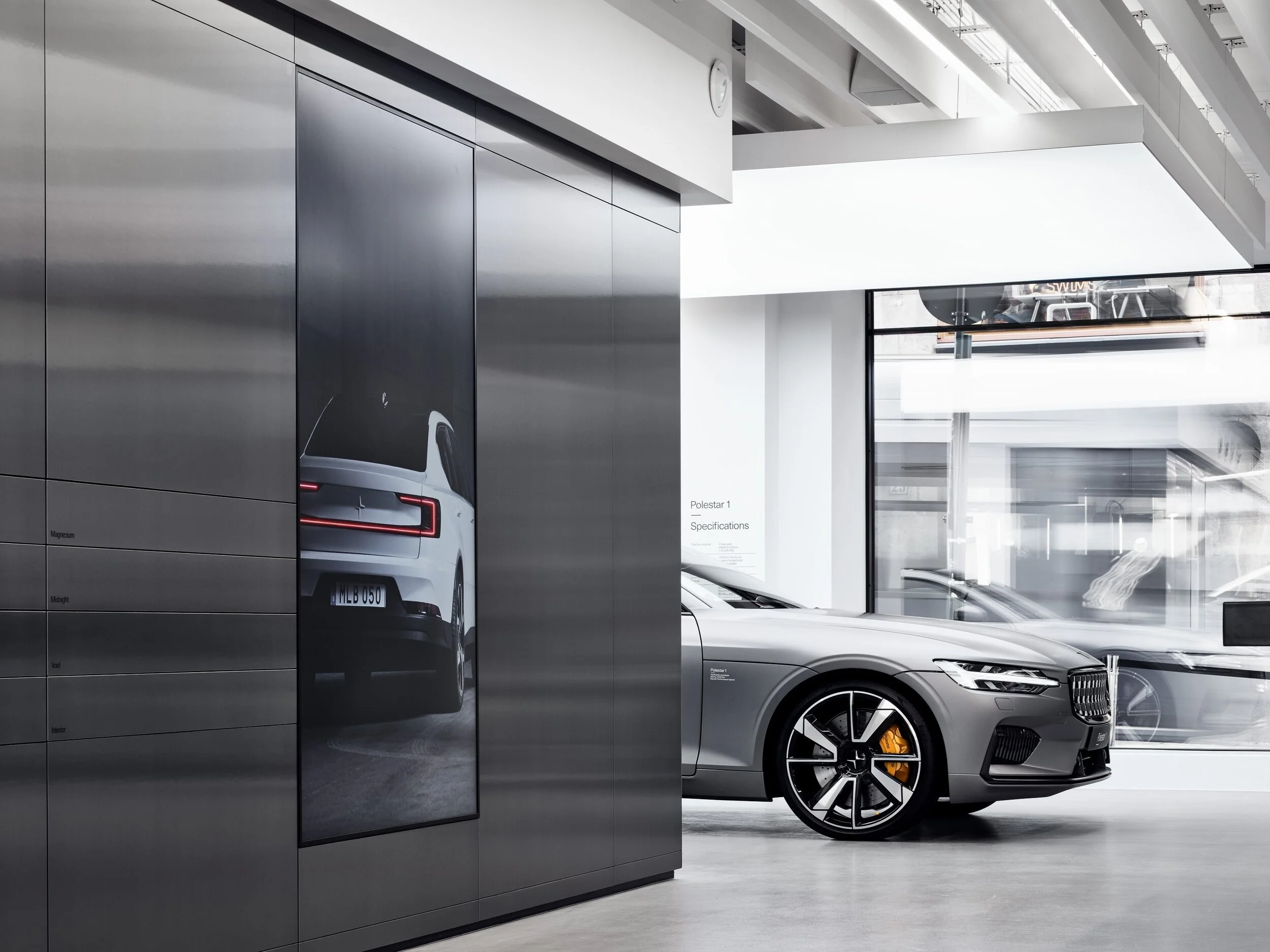 ellectric — Polestar brings a new approach to the automotive retail