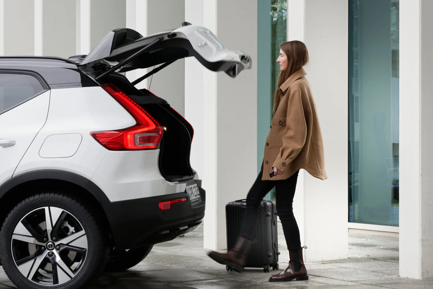 ellectric — ellectric meets Volvo Studio Ulm – let's talk about Volvo's ...