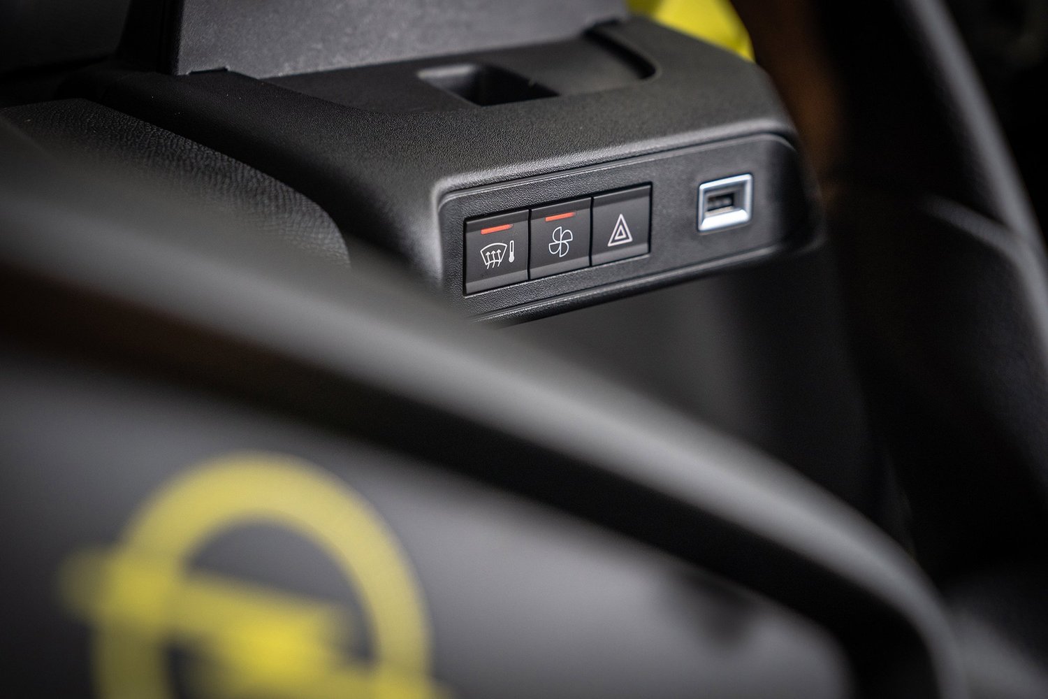 ellectric — Opel Rocks-e – the perfect urban mobility solution?