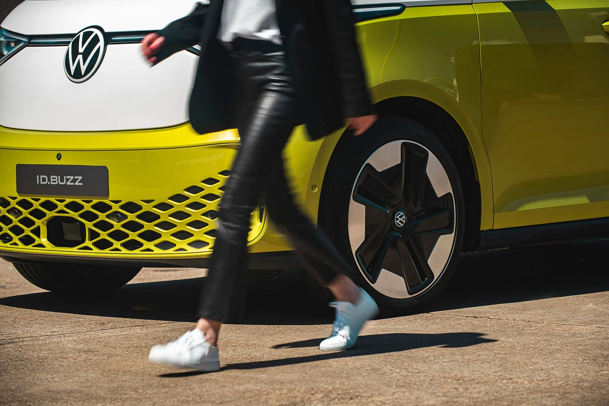 ellectric — VW turns to the future with the new all-electric ID. Buzz