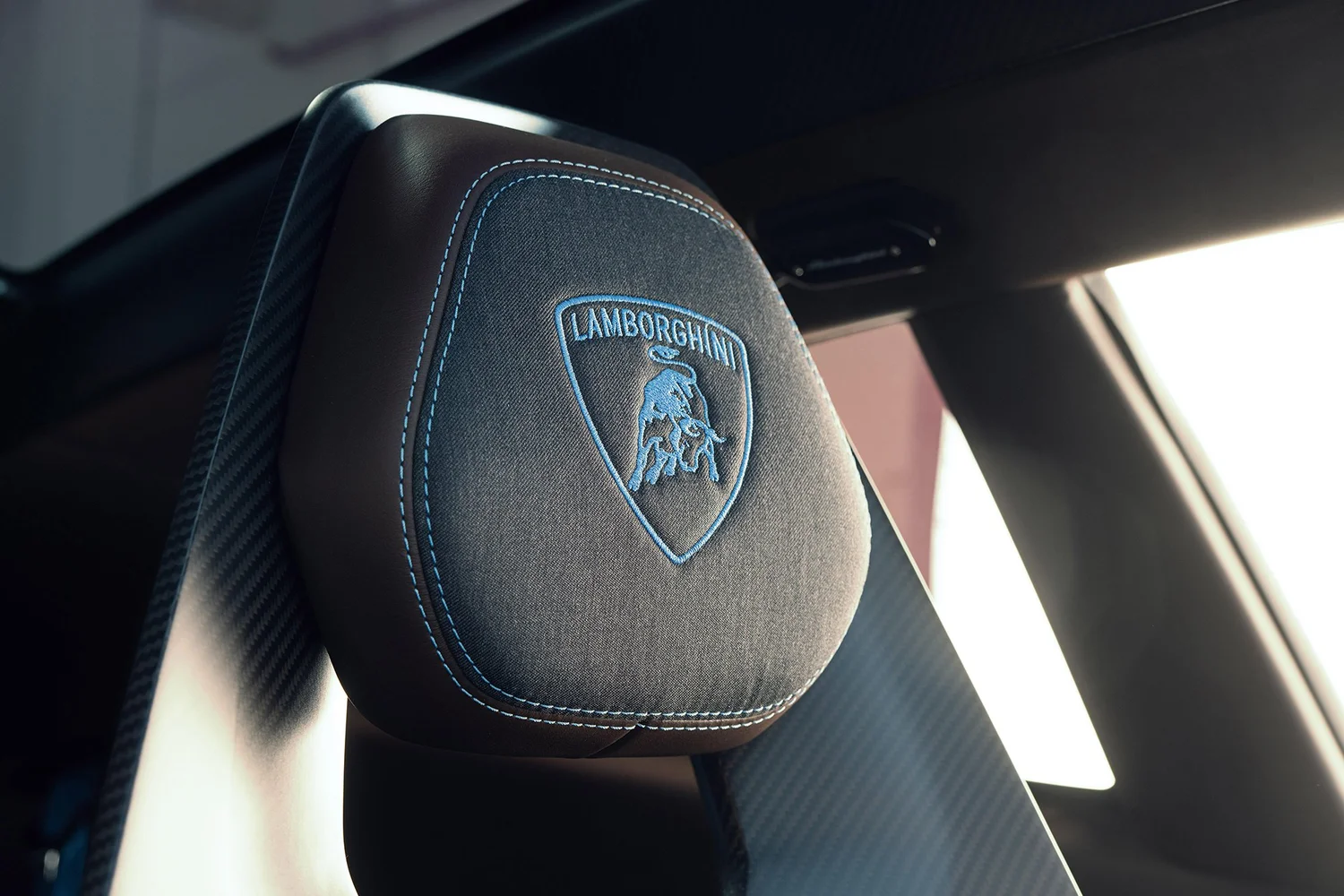 ellectric — Lamborghini unveils its electric concept car Lanzador