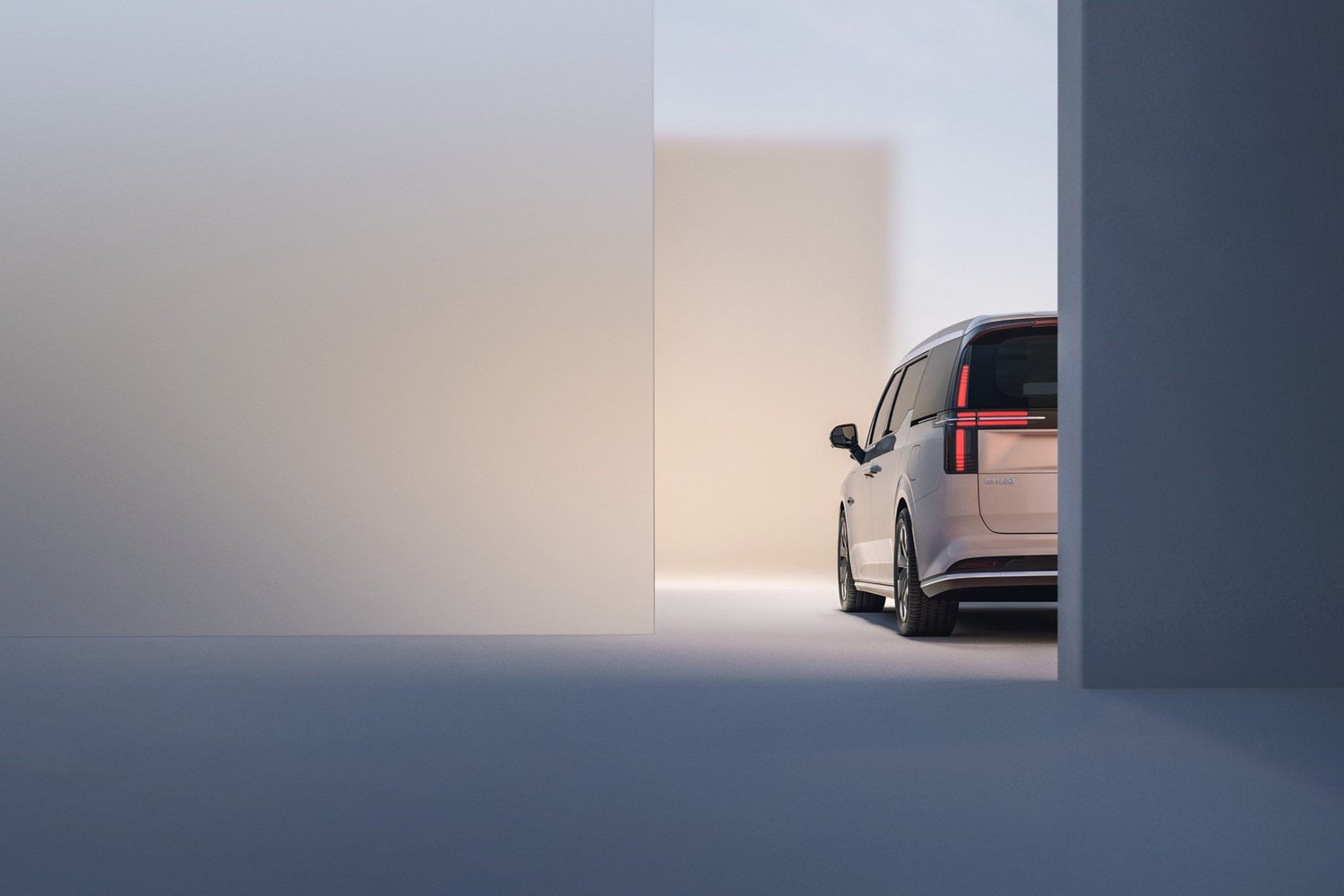 ellectric — The new Volvo EM90 – a premium MPV for ultimate comfort